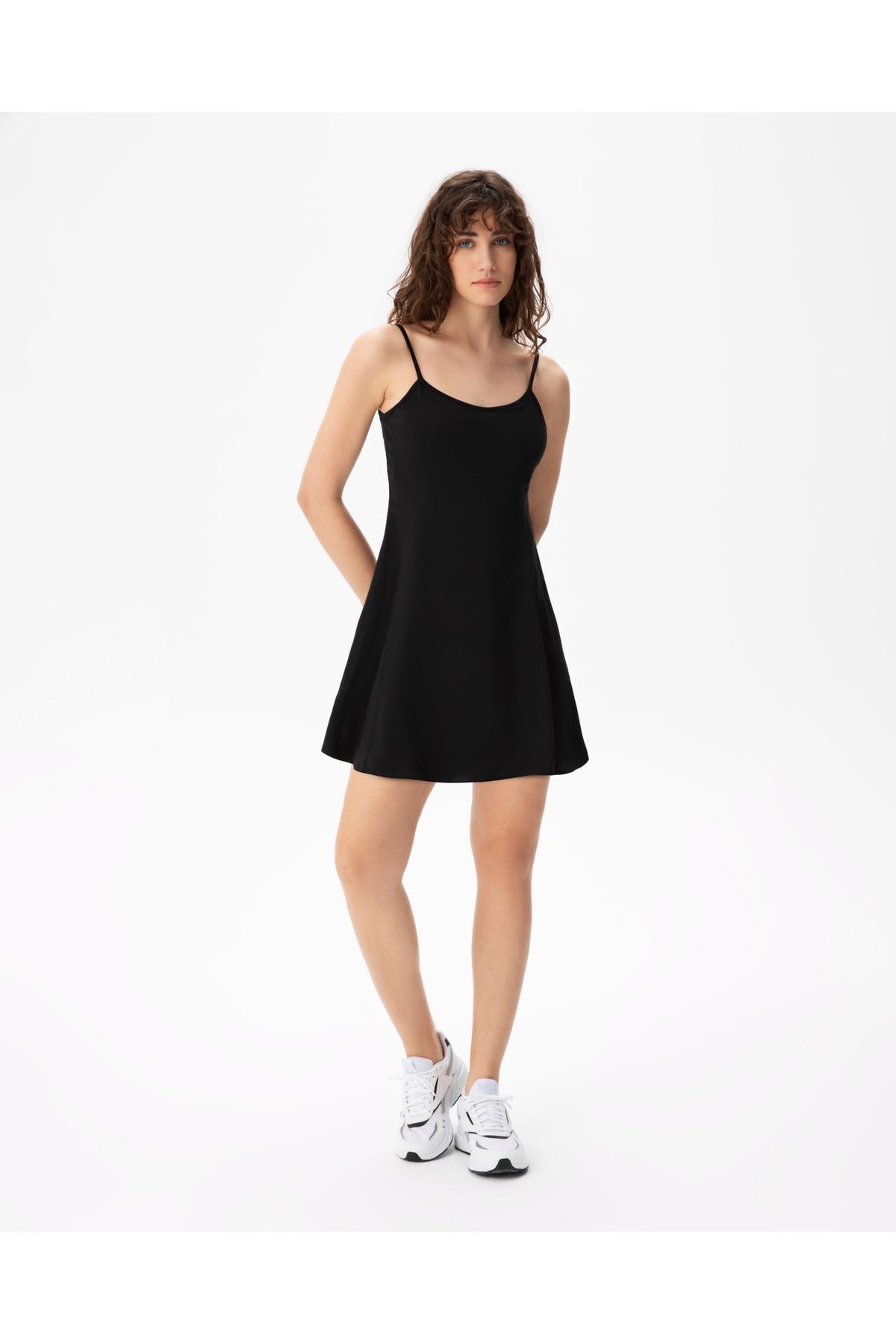 Ayma Active Siyah Active Şortlu Modal Tenis Yoga Spor Elbisesi - Fiyatı ...