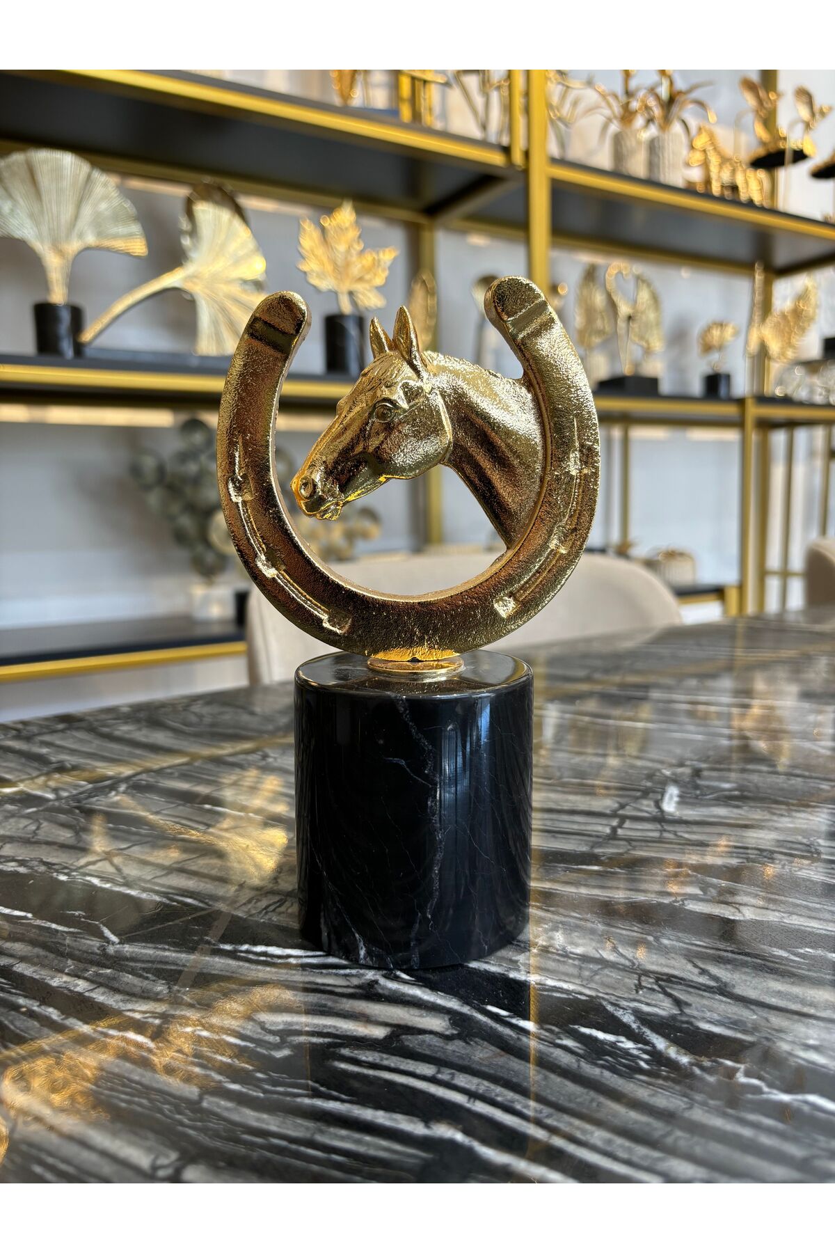 Mercan Tasarım Atölyesi AT NALI DEKORATİF METAL OBJE-GOLD (ALTIN ...