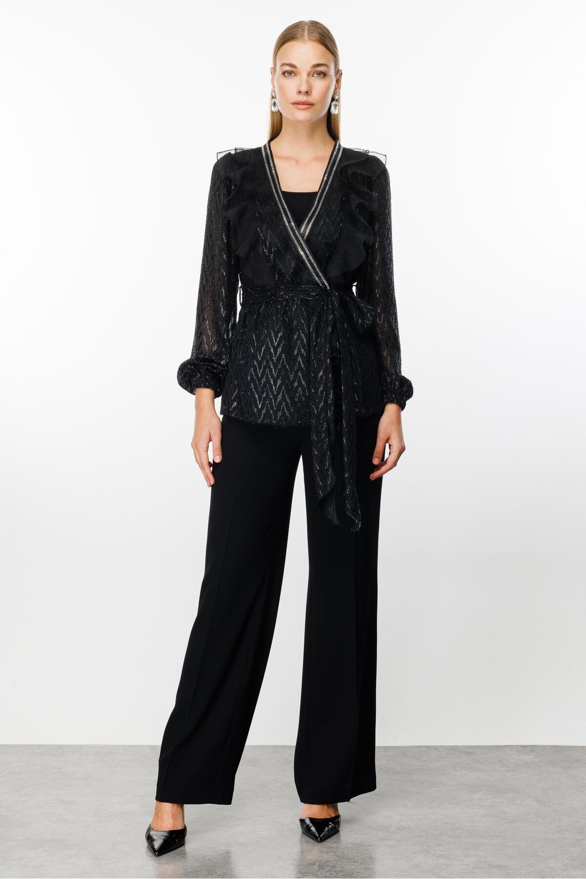 Moda İlgi Modailgi Yakası Volanlı Simli Jakar Organze Tunik Siyah ...