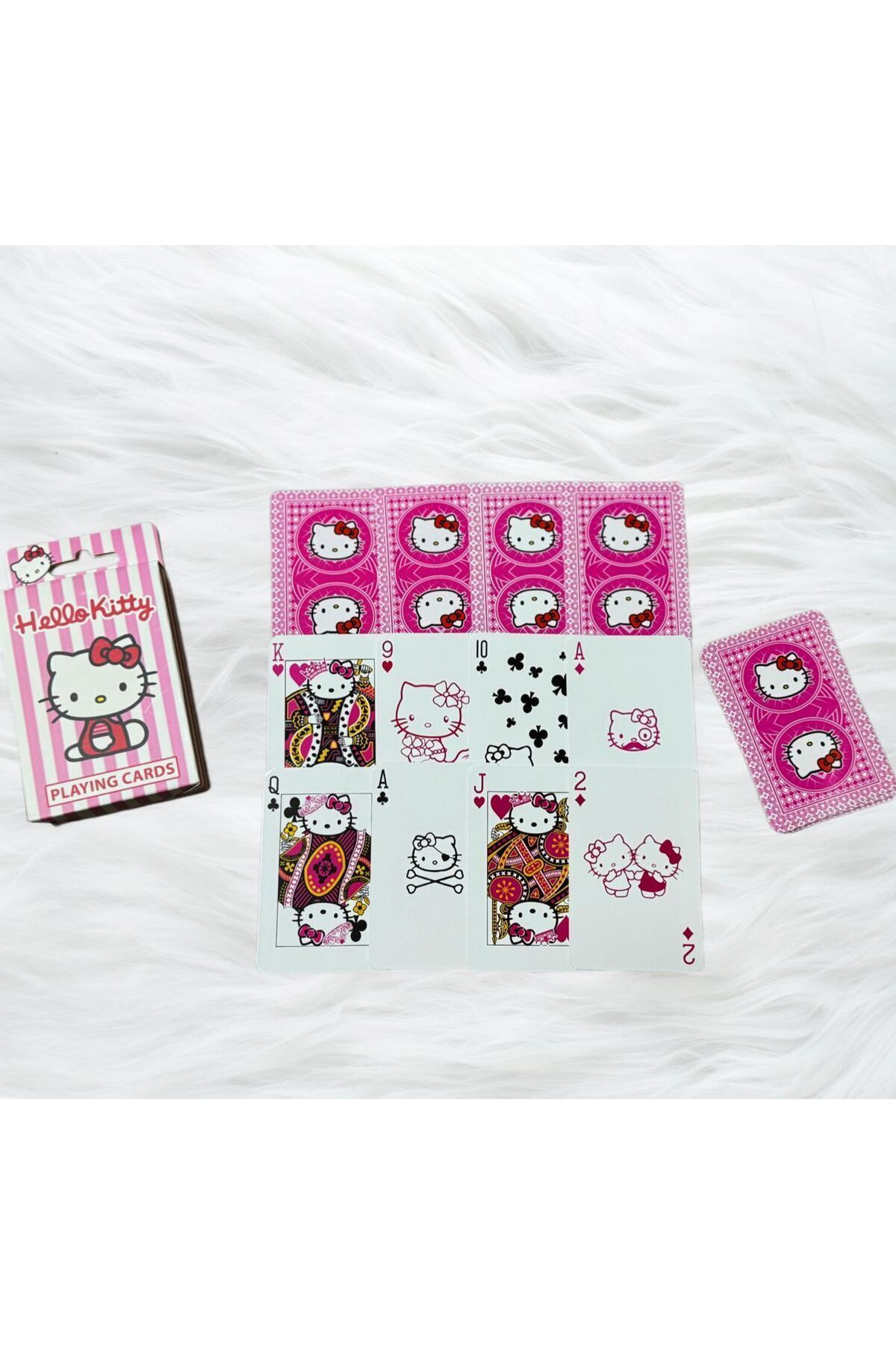 lykia kupa Hello Kitty İskambil Ve Poker Oyun Kartı - Fiyatı, Yorumları