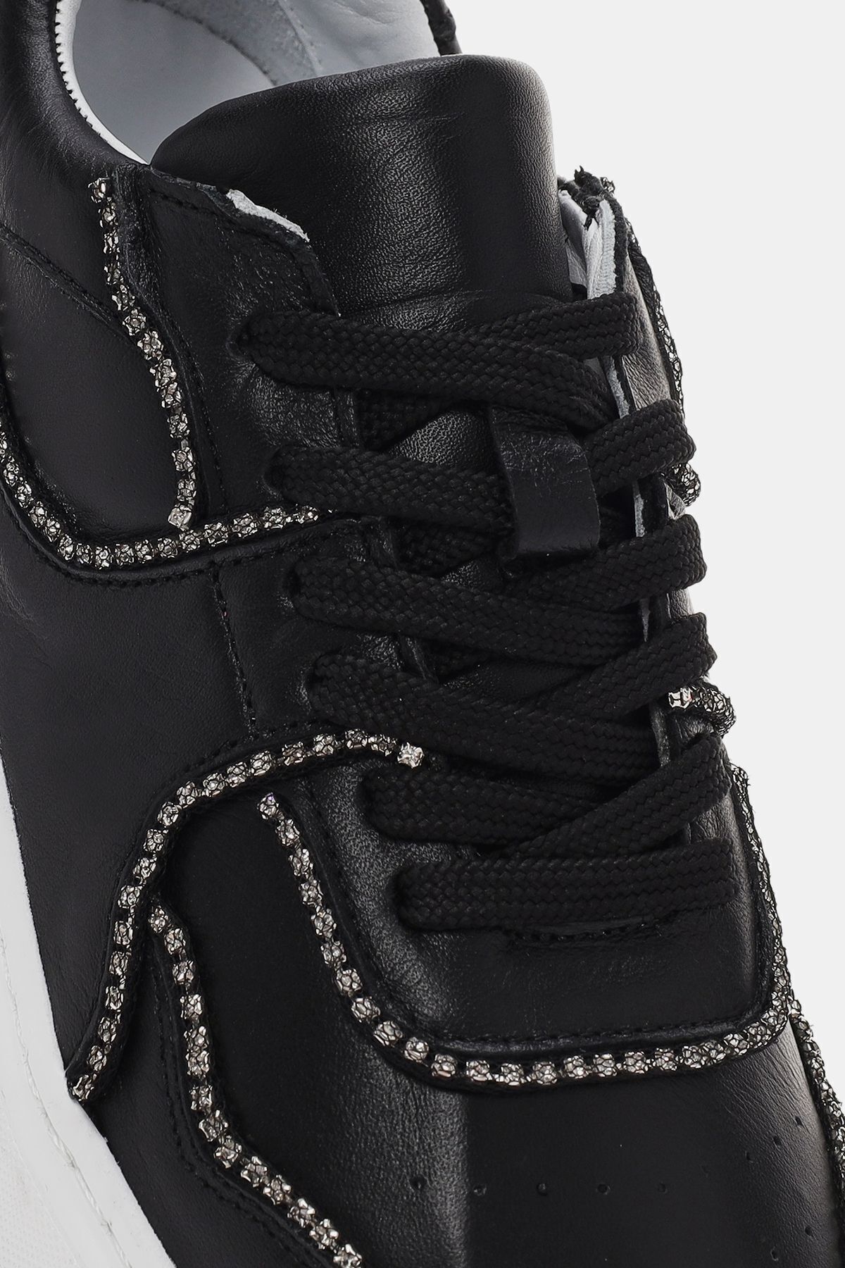 Bestyle Skype Kadın Siyah Taş Detaylı Gerçek Deri Sneaker Fiyatı ...