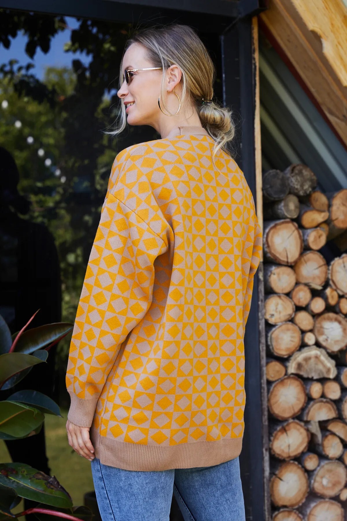 Bolesa Suadiye OVERSİZE KALIP,DESENLİ DÜĞMELİ,UZUN KOLLU TRİKO HIRKA ...