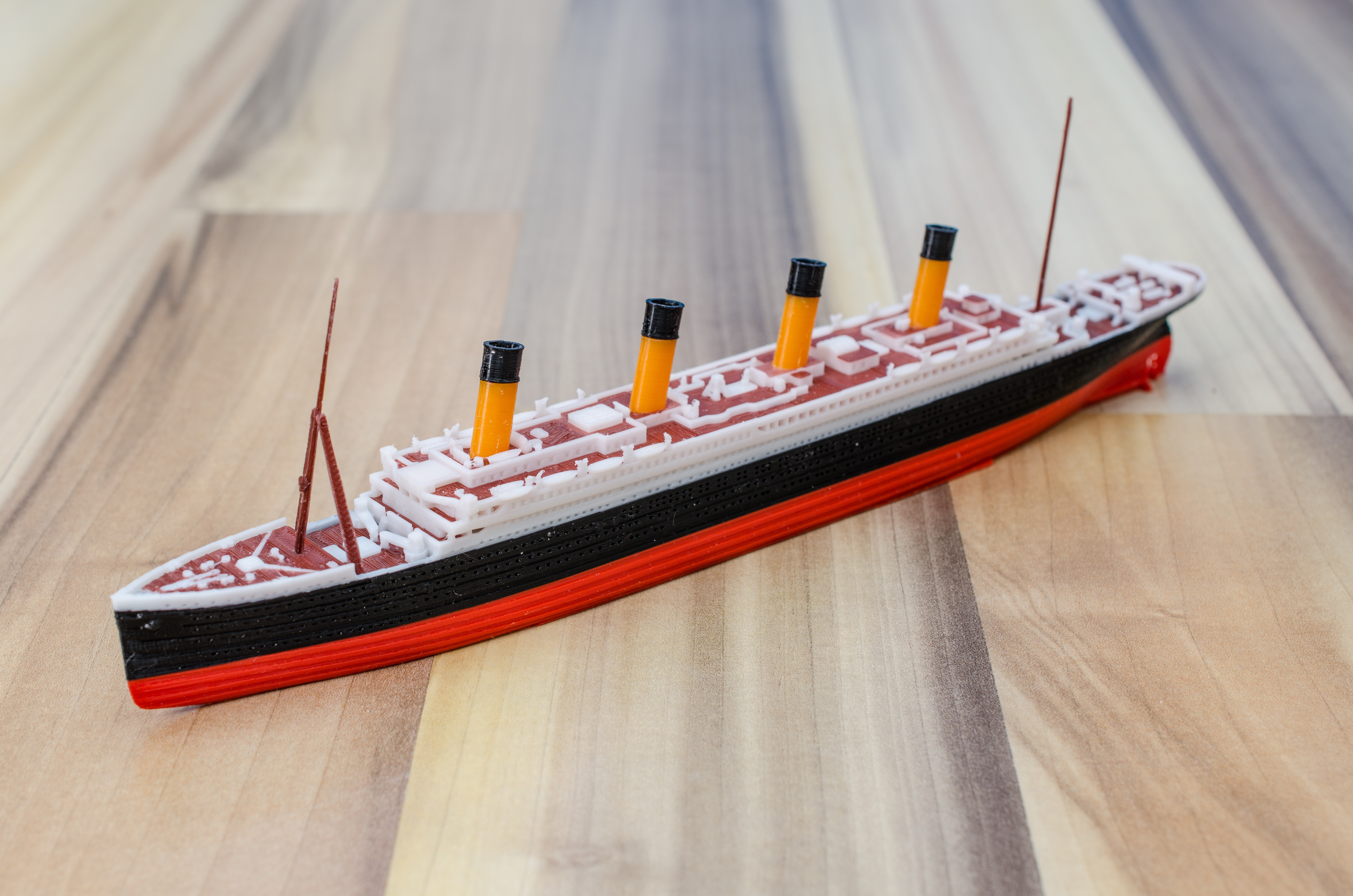 EBTOYS Rms Titanic Gemisi Çocuk Oyuncak Su Oyuncağı Küvet Oyuncak Banyo ...