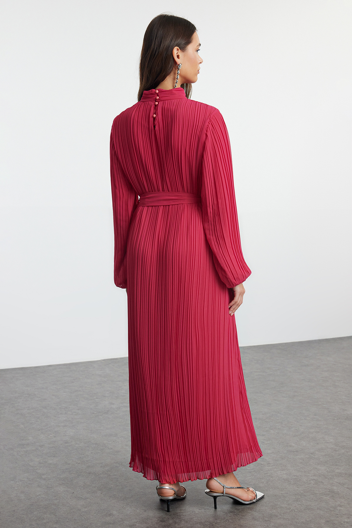 Trendyol Modest Sukienka z plisowanego szyfonu w kolorze fuksji ...