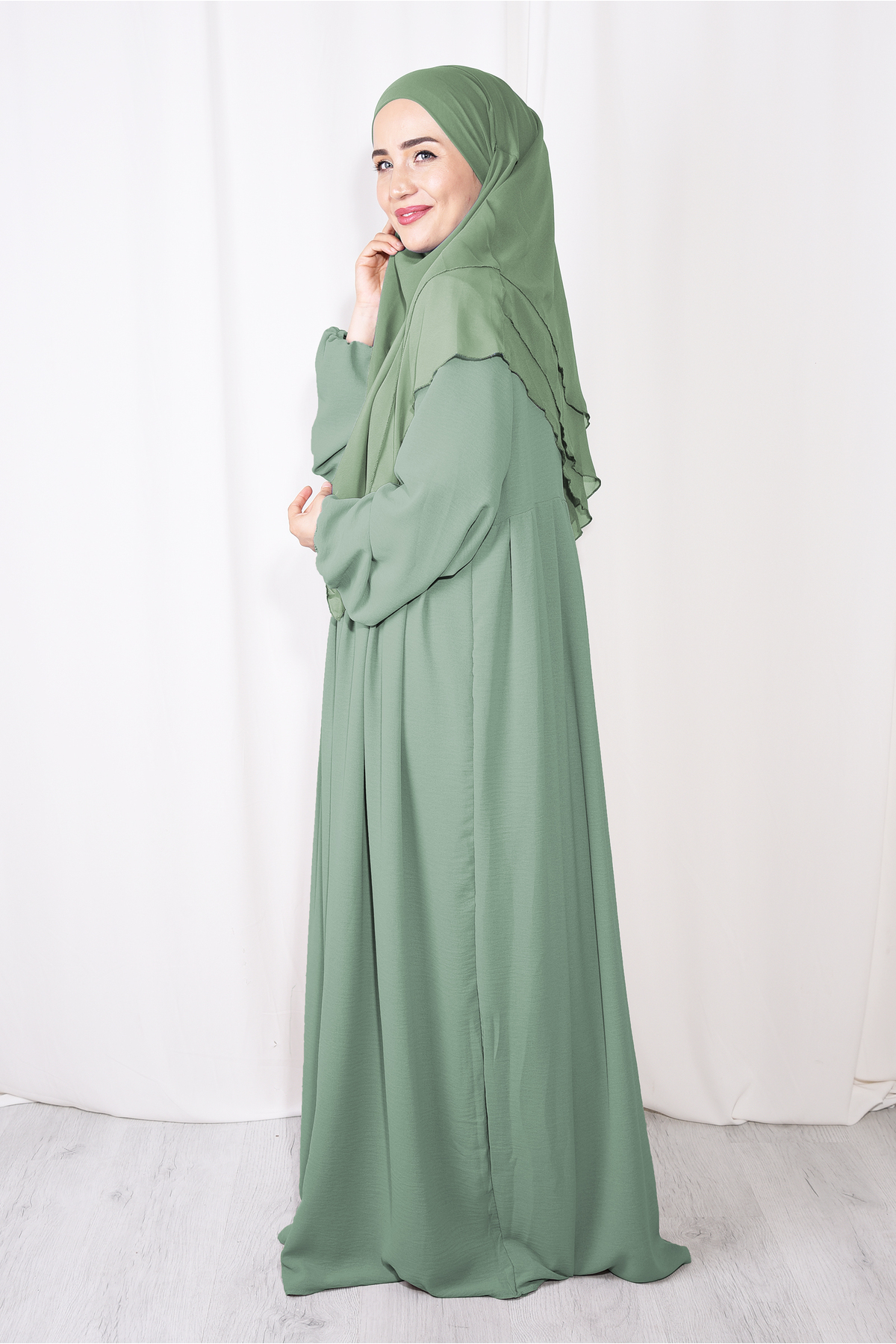 Ns nowascarf Tesettür Ferace/Elbise Pileli Fermuarlı Aerobin Kumaş Soft ...