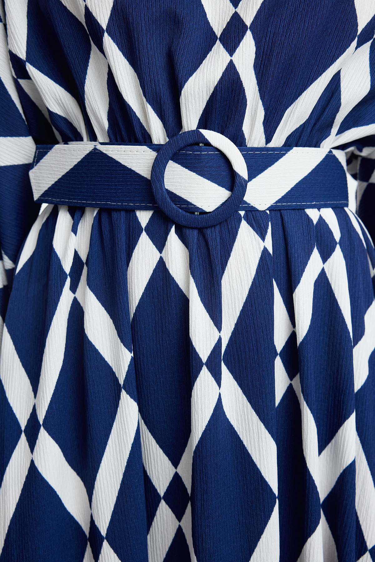 Trendyol Modest Crinkle Woven Navy Blue Patterned Dress ...