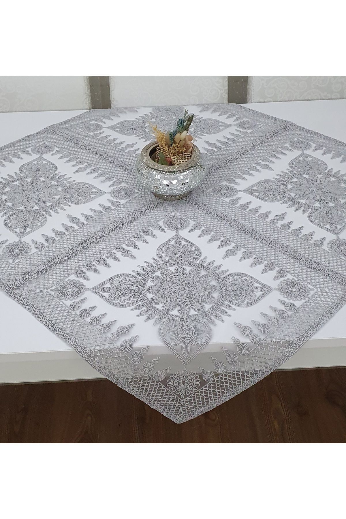 WENESSİ Kubbe Desen Anglez Kordon Nakış İşlemeli Fiskos (92×92cm ...