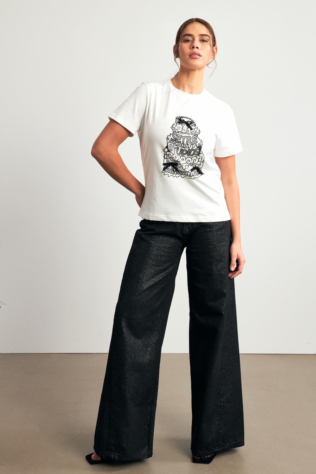 Setre Ekru Pamuklu İnci Ve Fiyonk Detaylı Bisiklet Yaka Kısa Kollu T ...