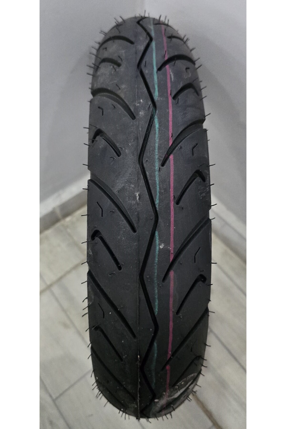IRC 90/90-12 TUBELESS MB-77 İRC MOTORSİKLET LASTİĞİ - Fiyatı, Yorumları