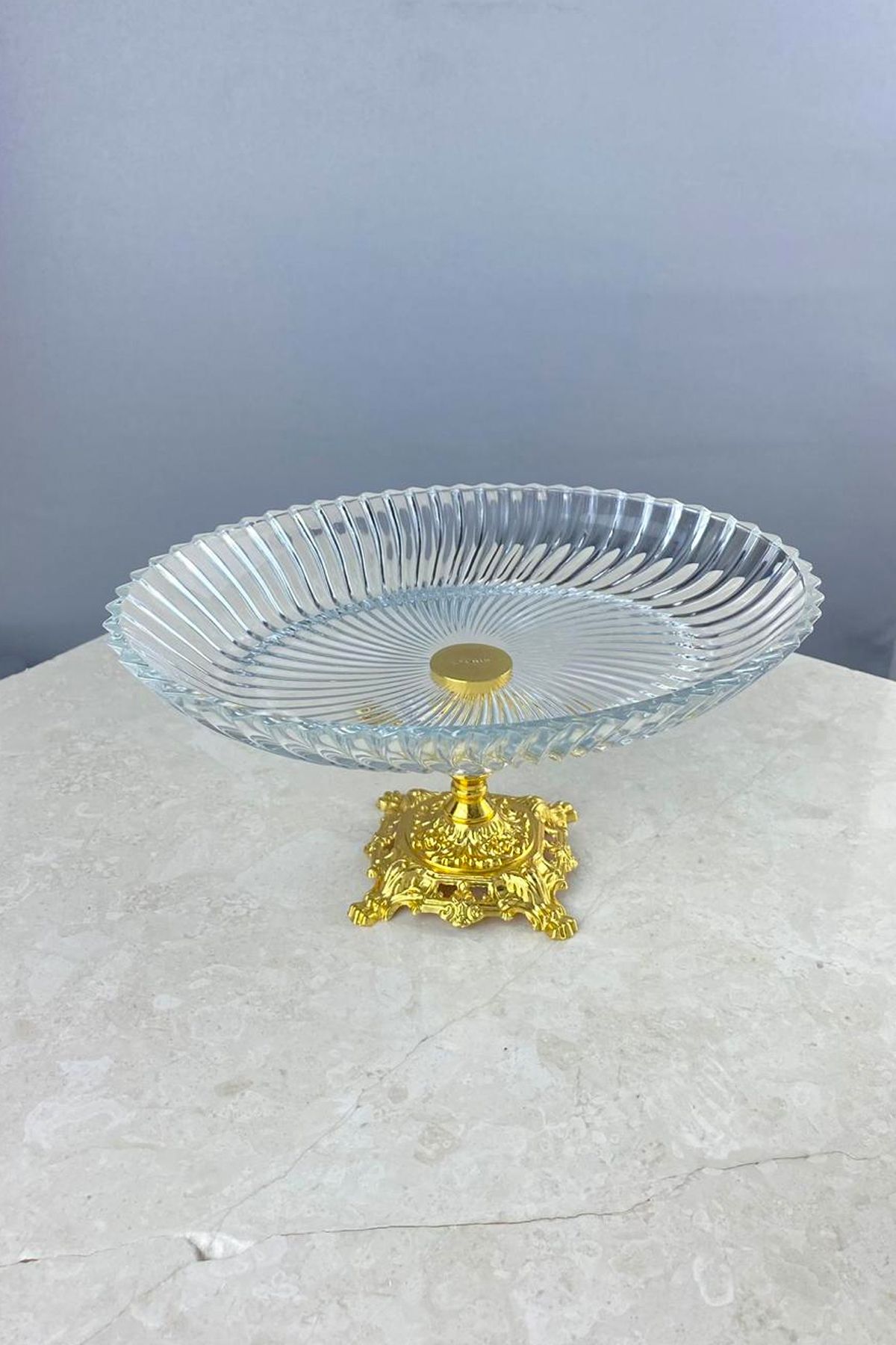 MAY HOME Santa Oval Gold Ayaklı Cam Sunumluk Tabak Fiyatı, Yorumları ...