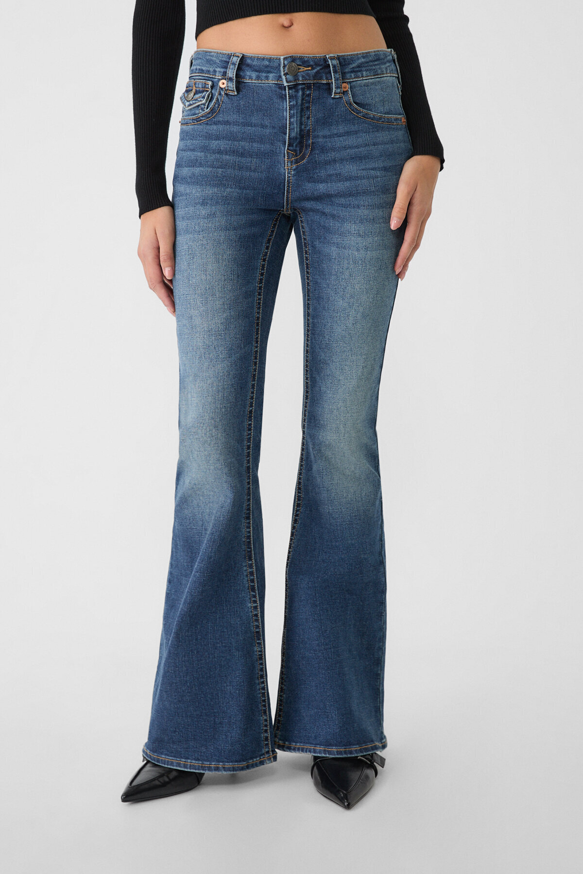 Stradivarius D04 düşük bel İspanyol paça jean Fiyatı, Yorumları - Trendyol