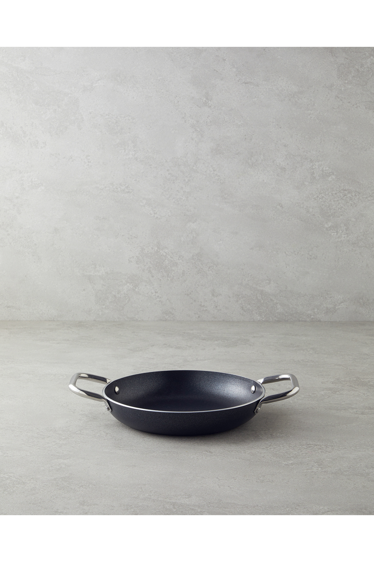 English Home Horeca Alüminyum Sahan 22 cm Siyah - Fiyatı, Yorumları