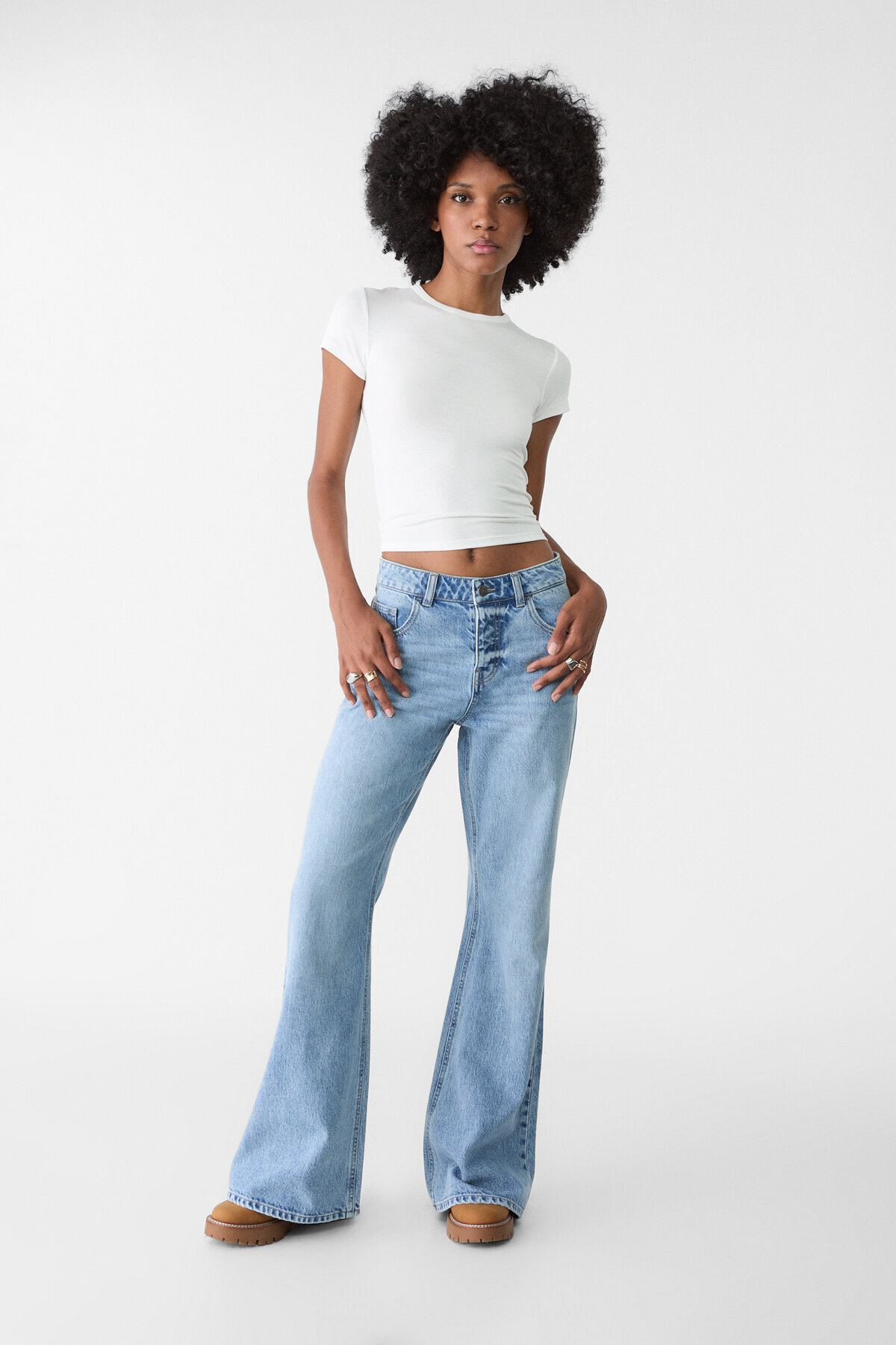 Stradivarius Normal bel bootcut jean Fiyatı, Yorumları - Trendyol