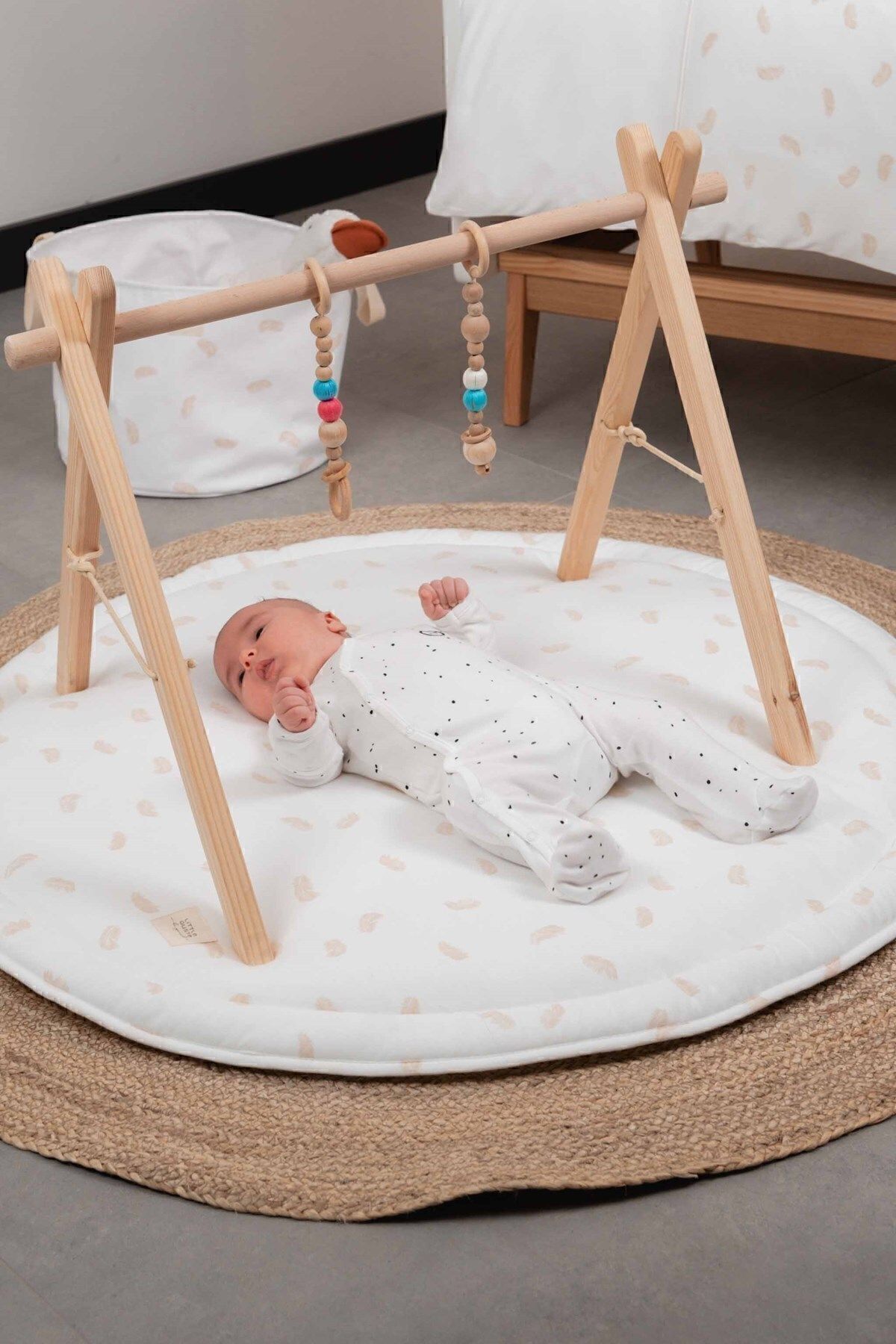 Little Gusto Kaydırmaz Tabanlı Yuvarlak Bebek Emekleme Minderi Feather ...