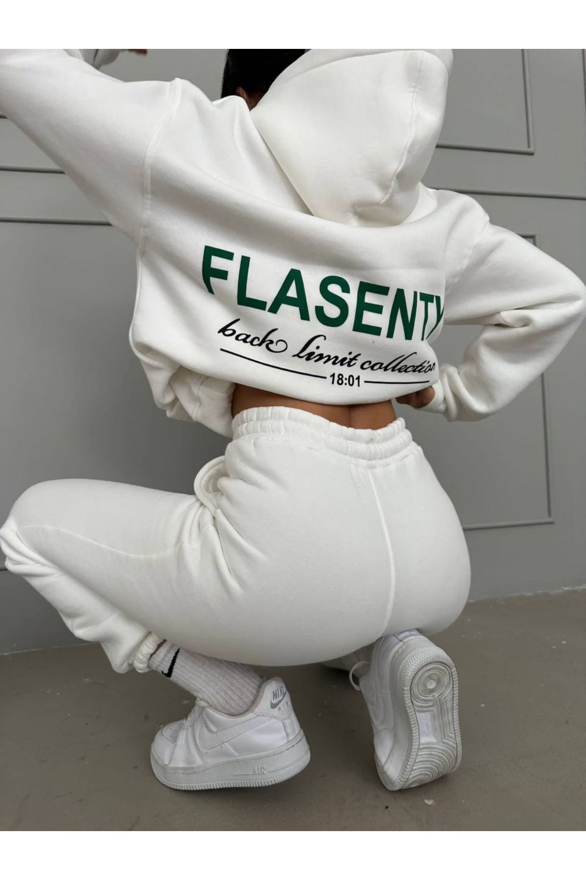 PALPİTO Kadın Beyaz Flasenty Baskılı Kapşonlu 3 İplik Sweat Jogger ...