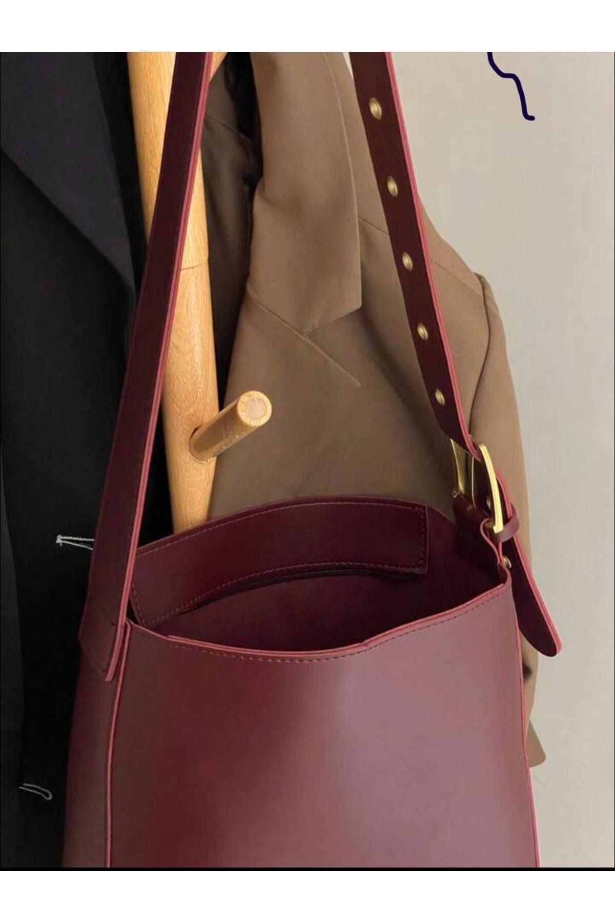 Derkon Kemer Detaylı Model Ayarlanabilir Kadın Çapraz Çantası Bordo ...