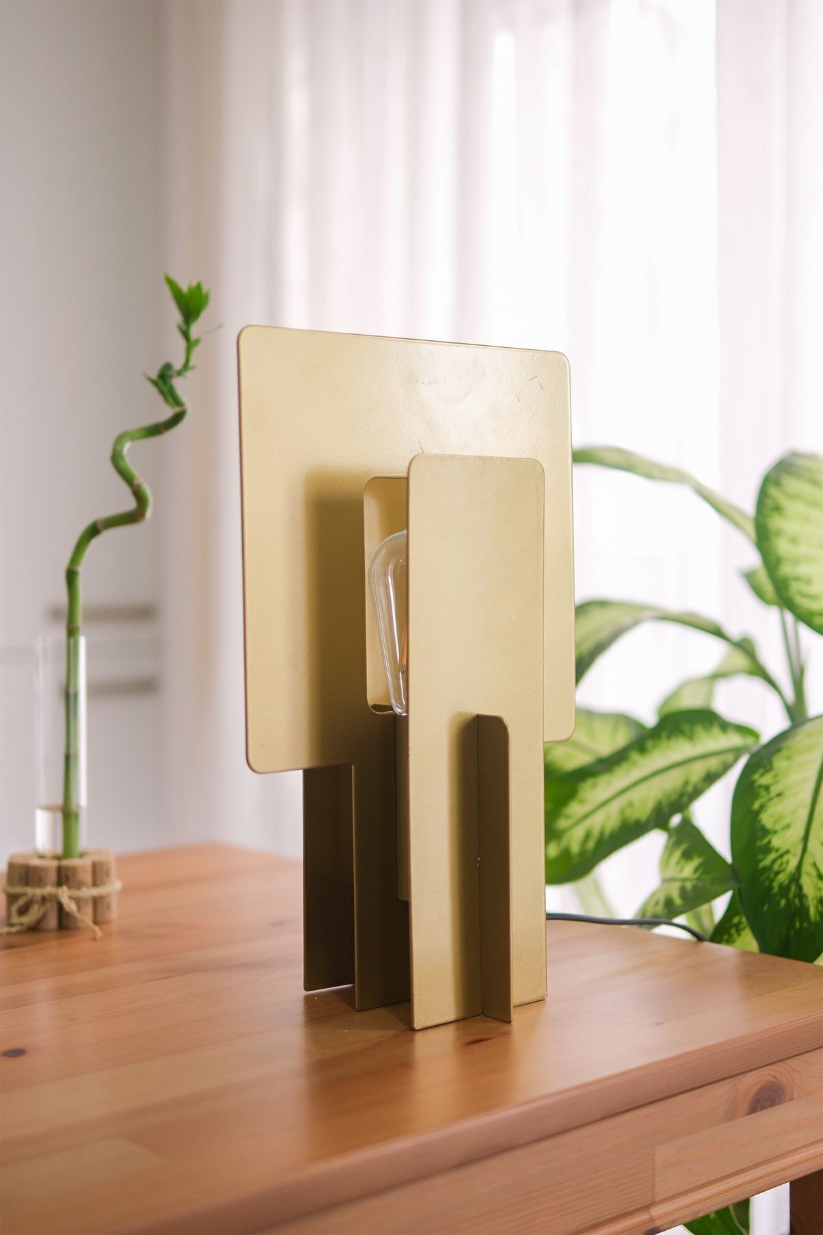 Genel Markalar Luna Gold Modern Abajur Minimalist Abajur Metal Tasarım ...