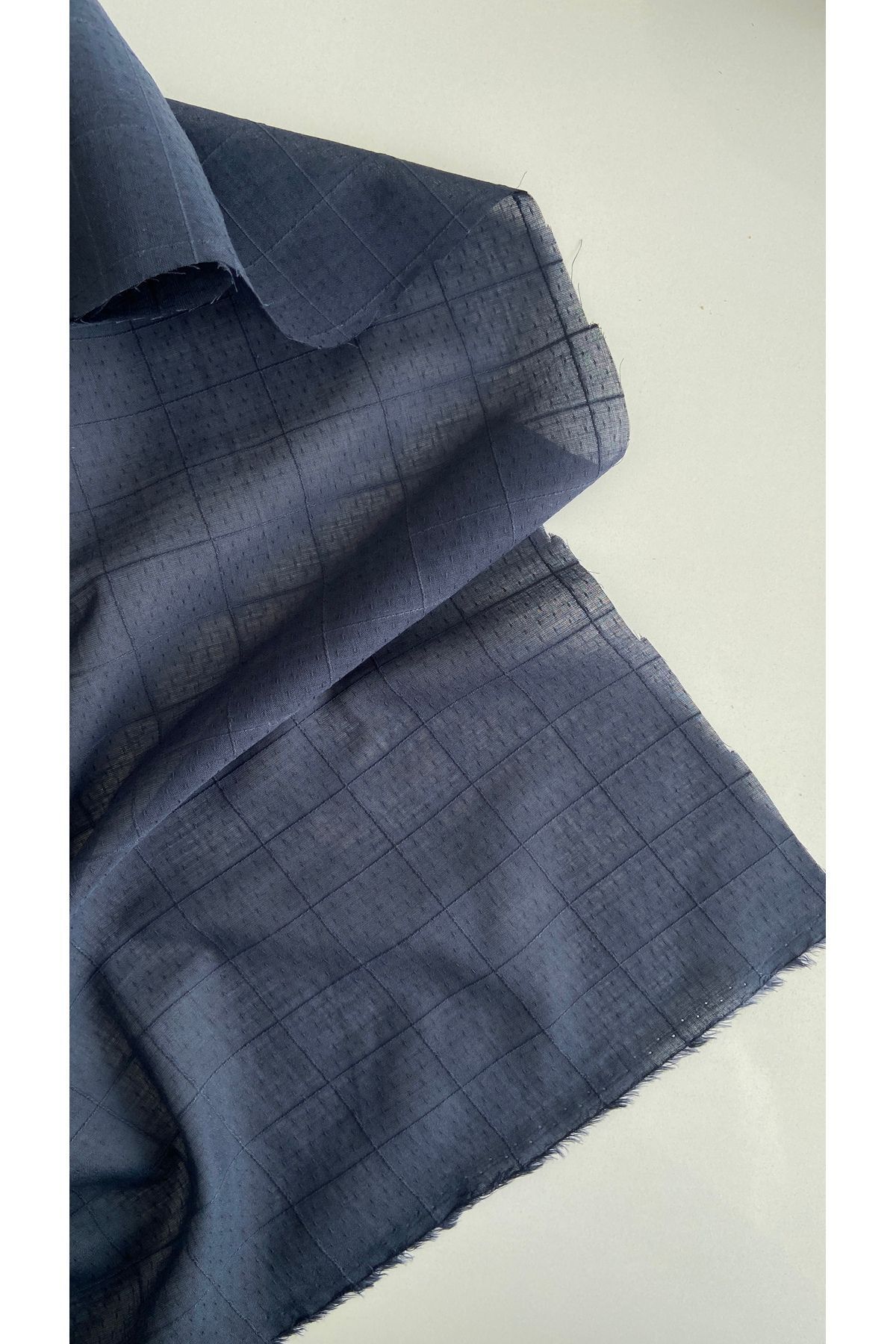 Vera Fabrics Çift En Kendinden Desenli Pamuk Vual Kumaş - Fiyatı, Yorumları