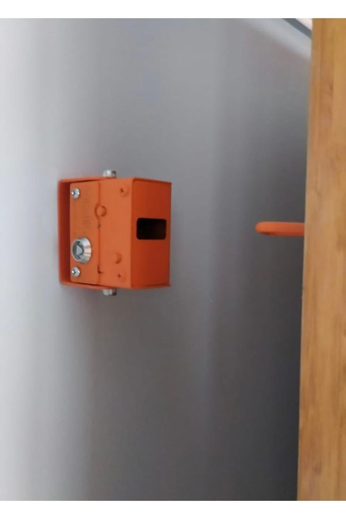 okil OKUL KAPI SABİTLEME KİLİDİ SİSTEMİ ÜÇGEN ANAHTARLI (İLK,ORTA,LİSE ...