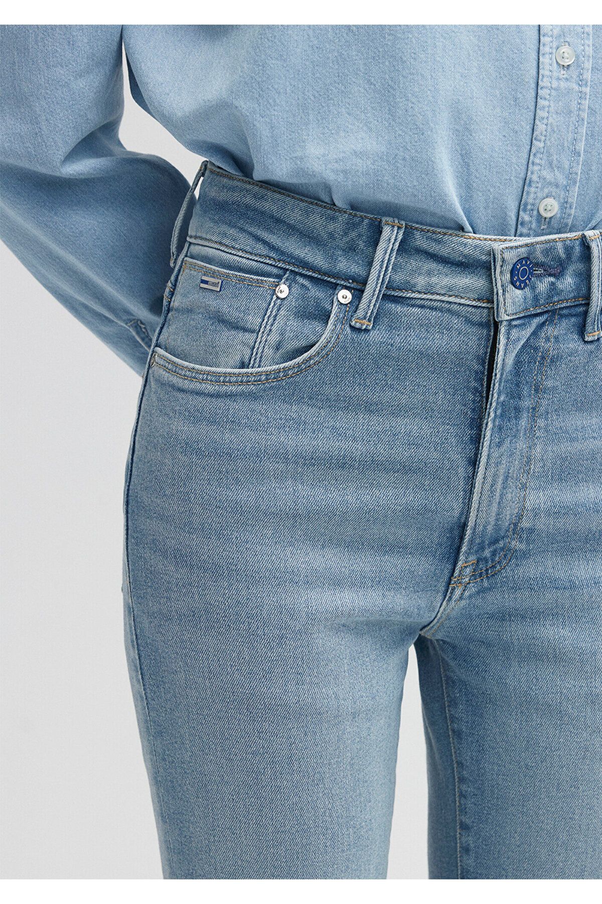 Mavi Viola Premium Blue Açık Jean Pantolon 101048-84189 Fiyatı ...
