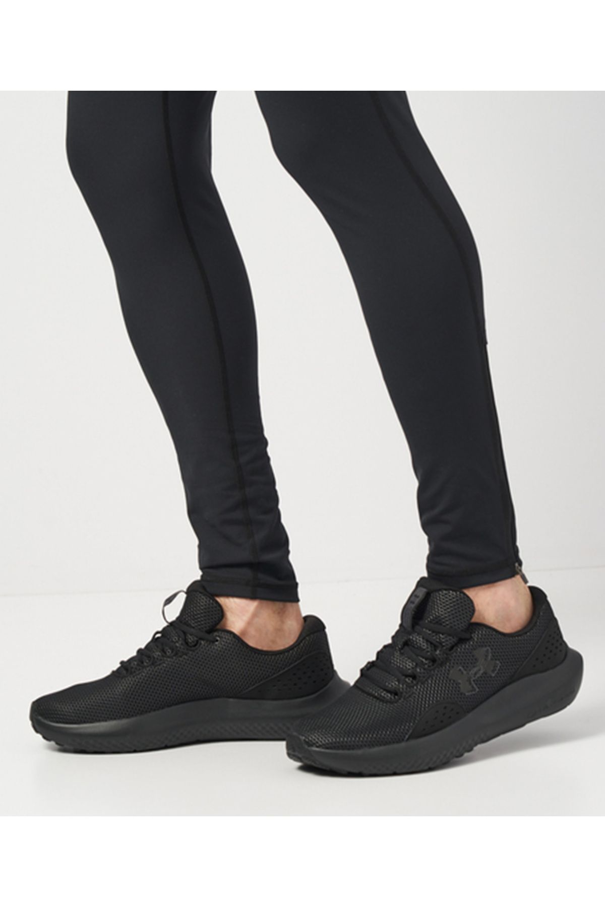 Under Armour Ua Charged Surge 4 Erkek Koşu Ayakkabısı Siyah Fiyatı ...