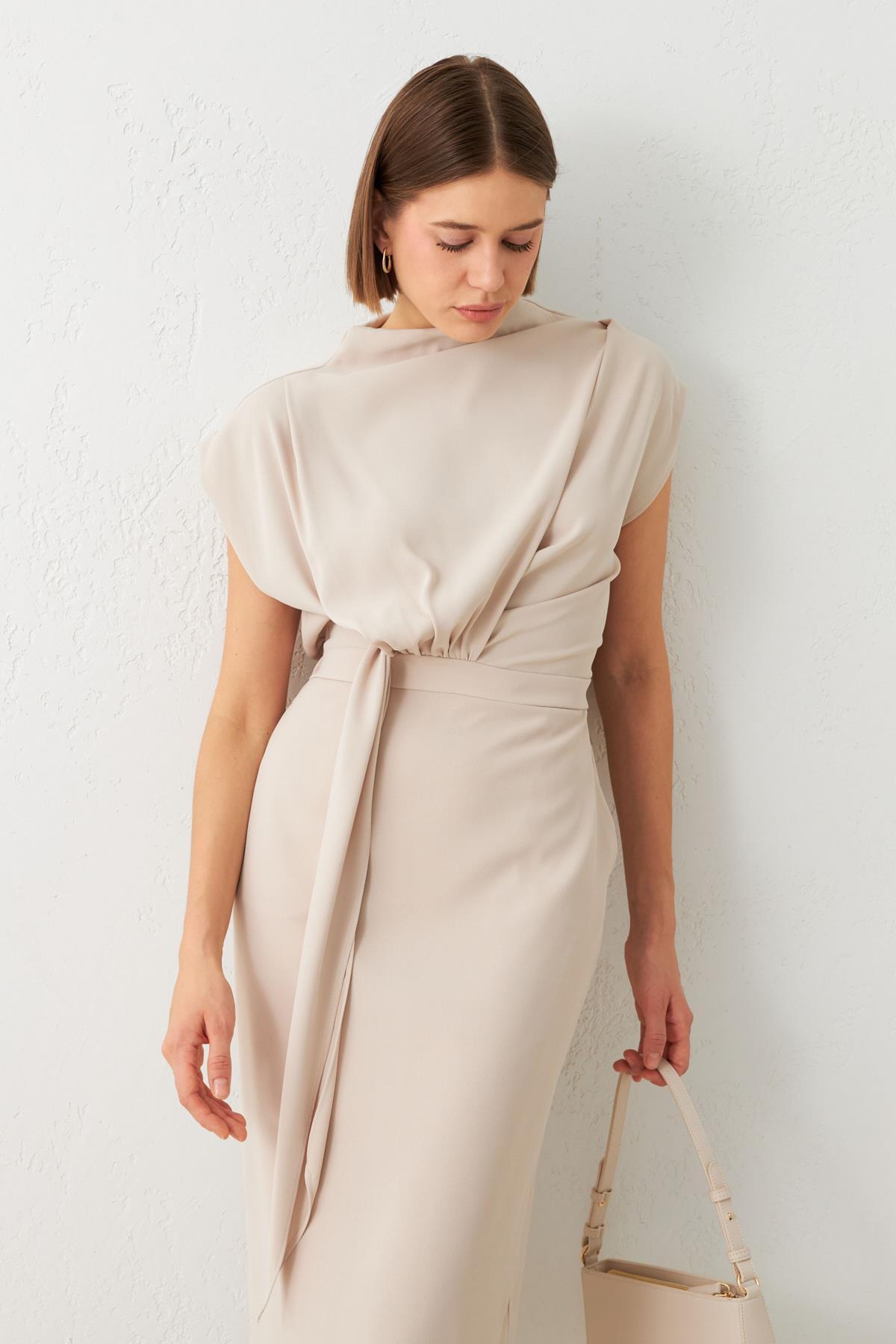 Setre Bej Bel Detaylı Rahat Kesim Midi Boy Elbise - Fiyatı, Yorumları