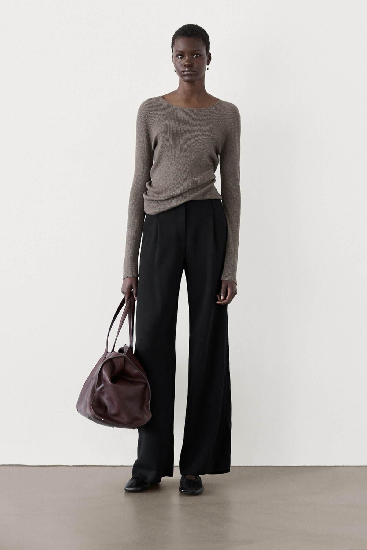 Massimo Dutti Krepe kumaş pantolon Fiyatı, Yorumları - Trendyol