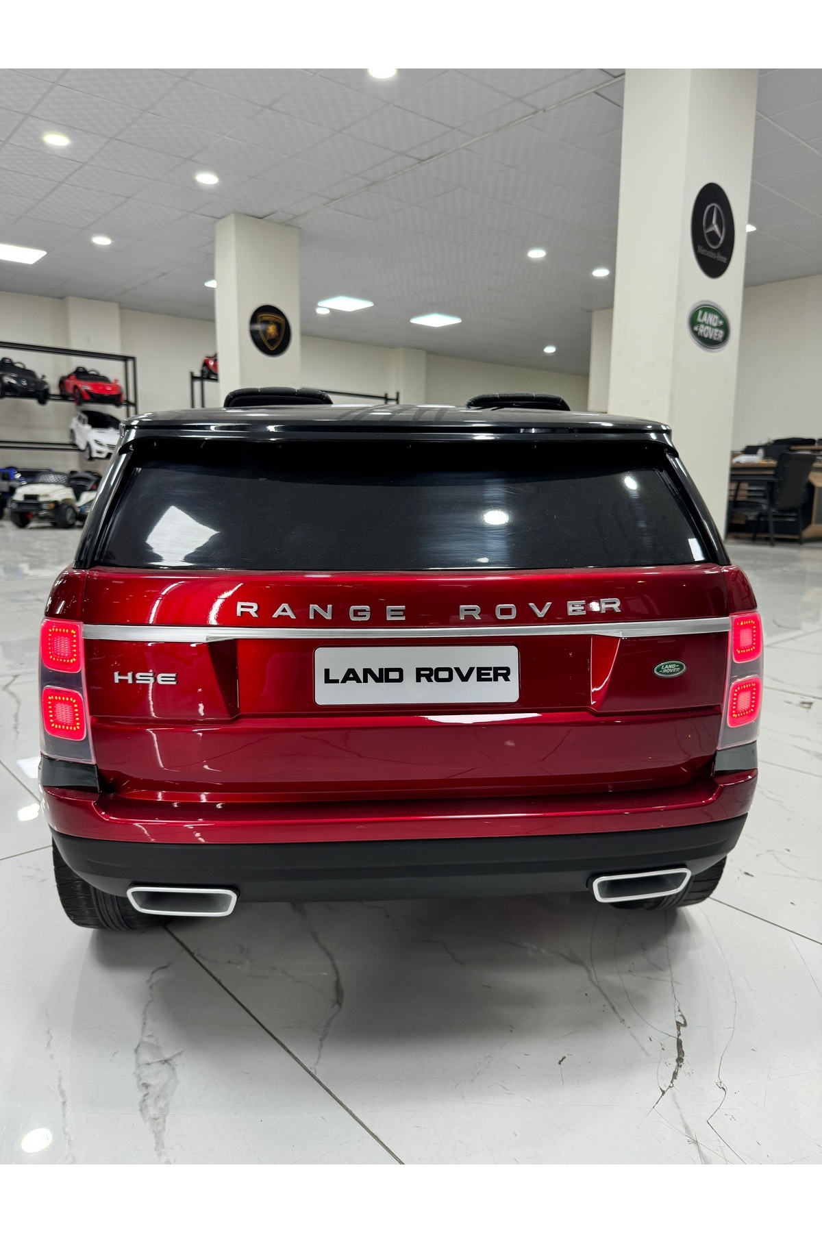 oyuncaksepeti AKÜLÜ ARABA RANGE ROVER TABLET EKRANLI 24 volt Fiyatı ...