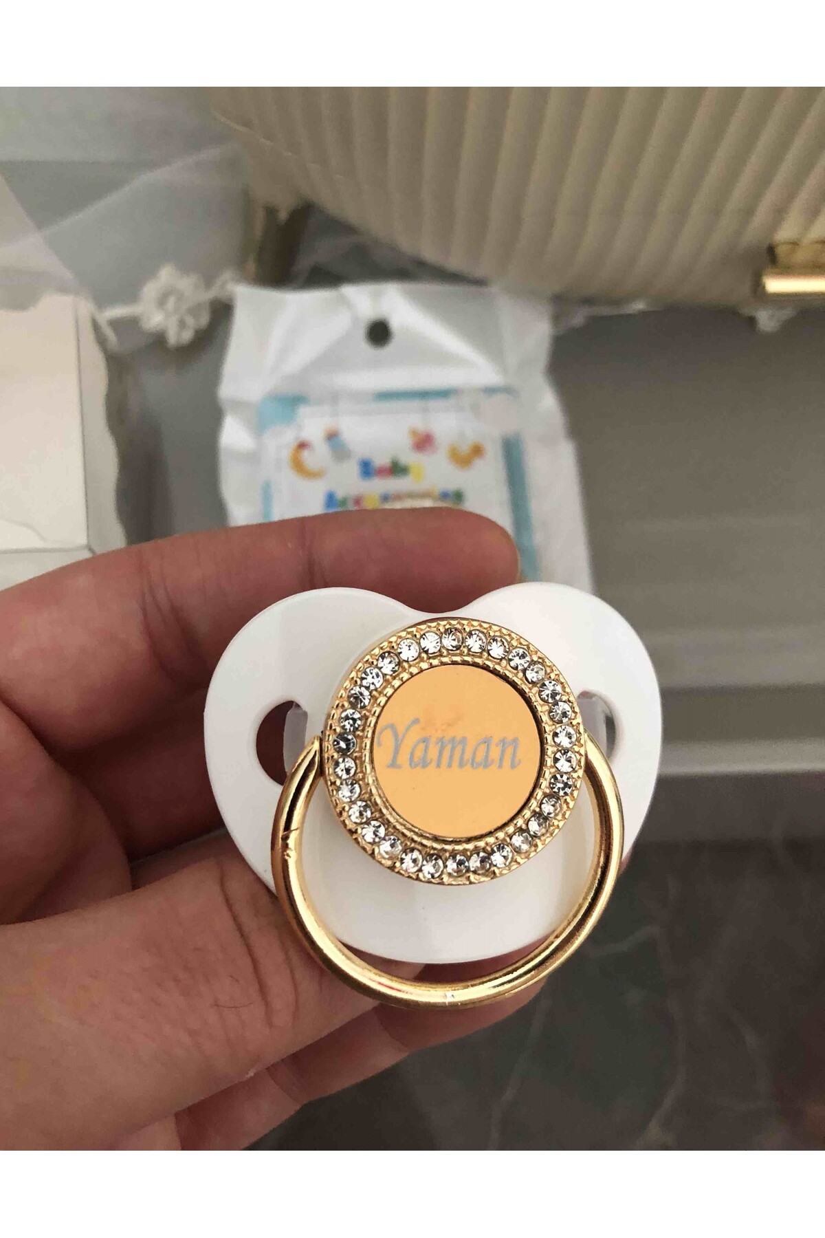Serap Yılmaz Sahi Kaplama Isimli Beyaz Zirkon Taşlı Silikon Damaklı ...