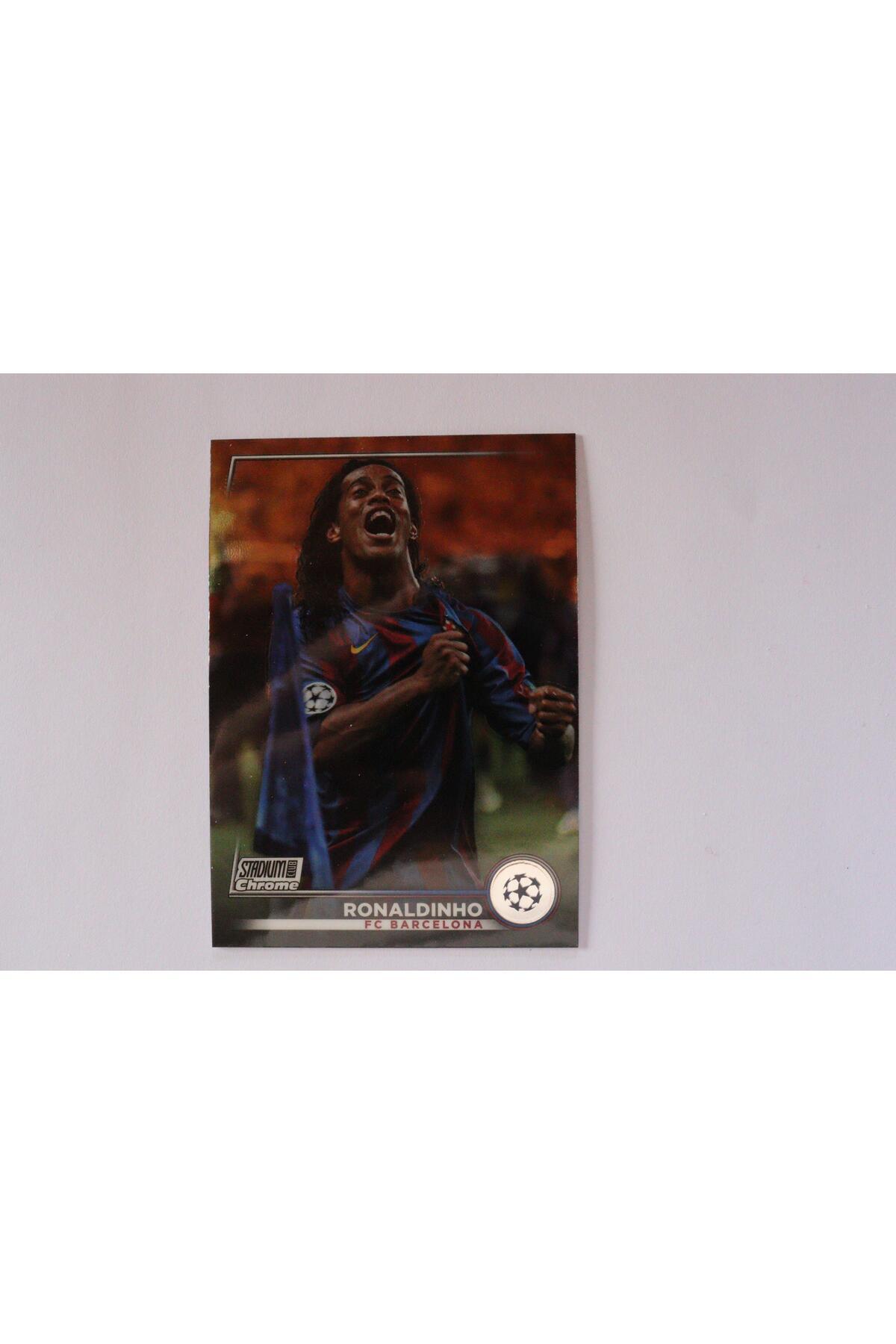 Topps Stadium Club Chrome UEFA Club Competitions 2022-2023 Ronaldinho ...