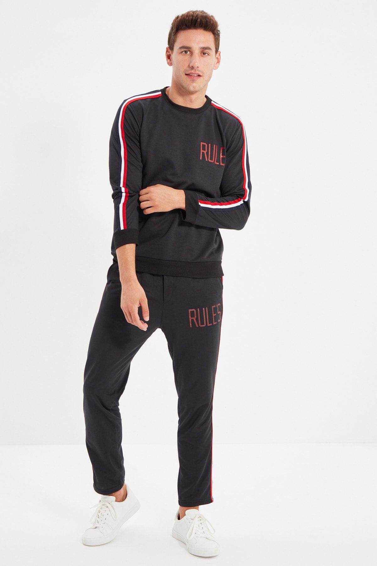 Trendyol Collection Trainingsanzug Schwarz Regular Fit Trendyol