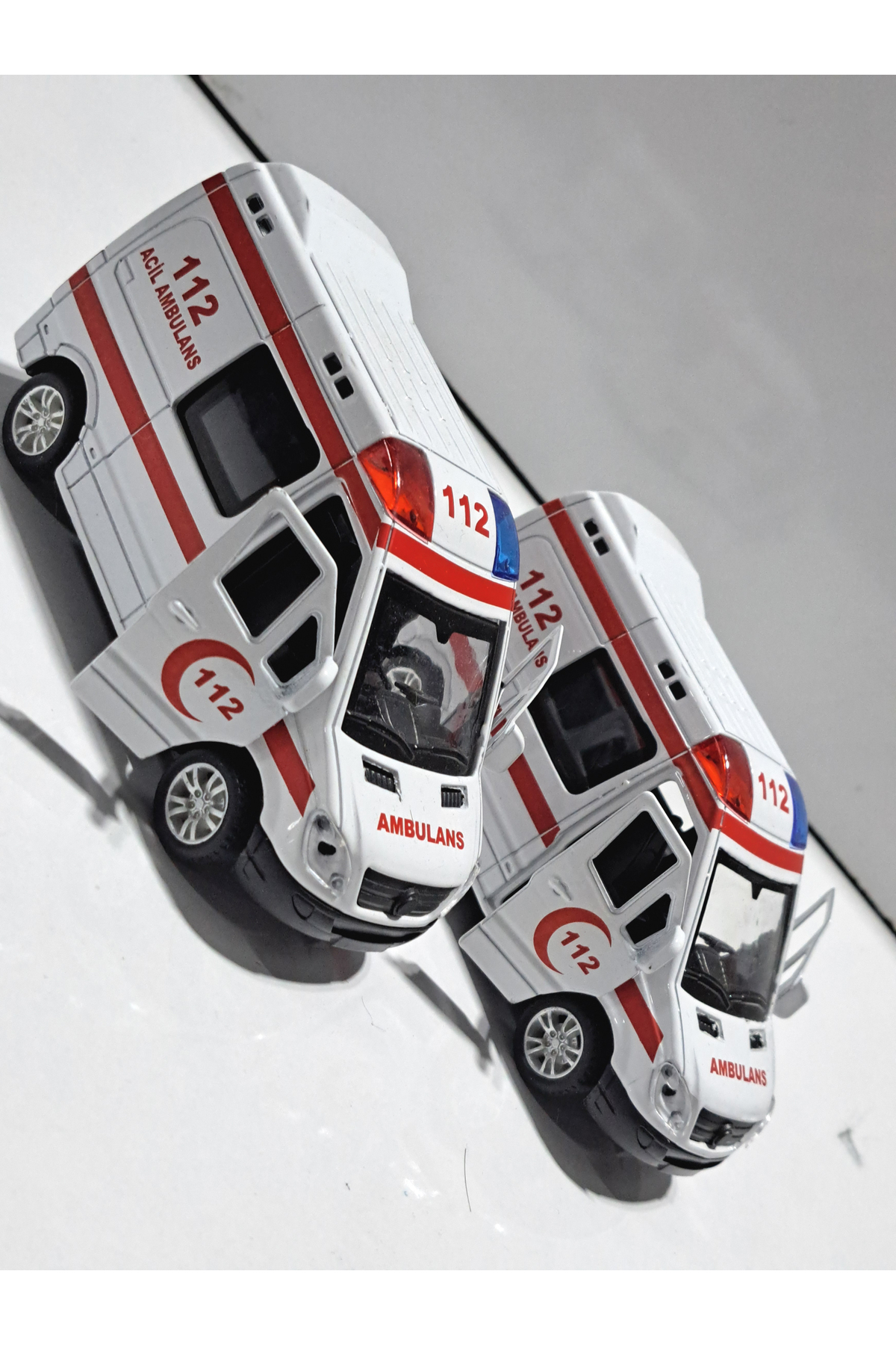 ALYTOYS OYUNCAK ÇEK BIRAK 2 METAL MİNİBÜS İKİ METAL AMBULANS ARABA 14X7 ...