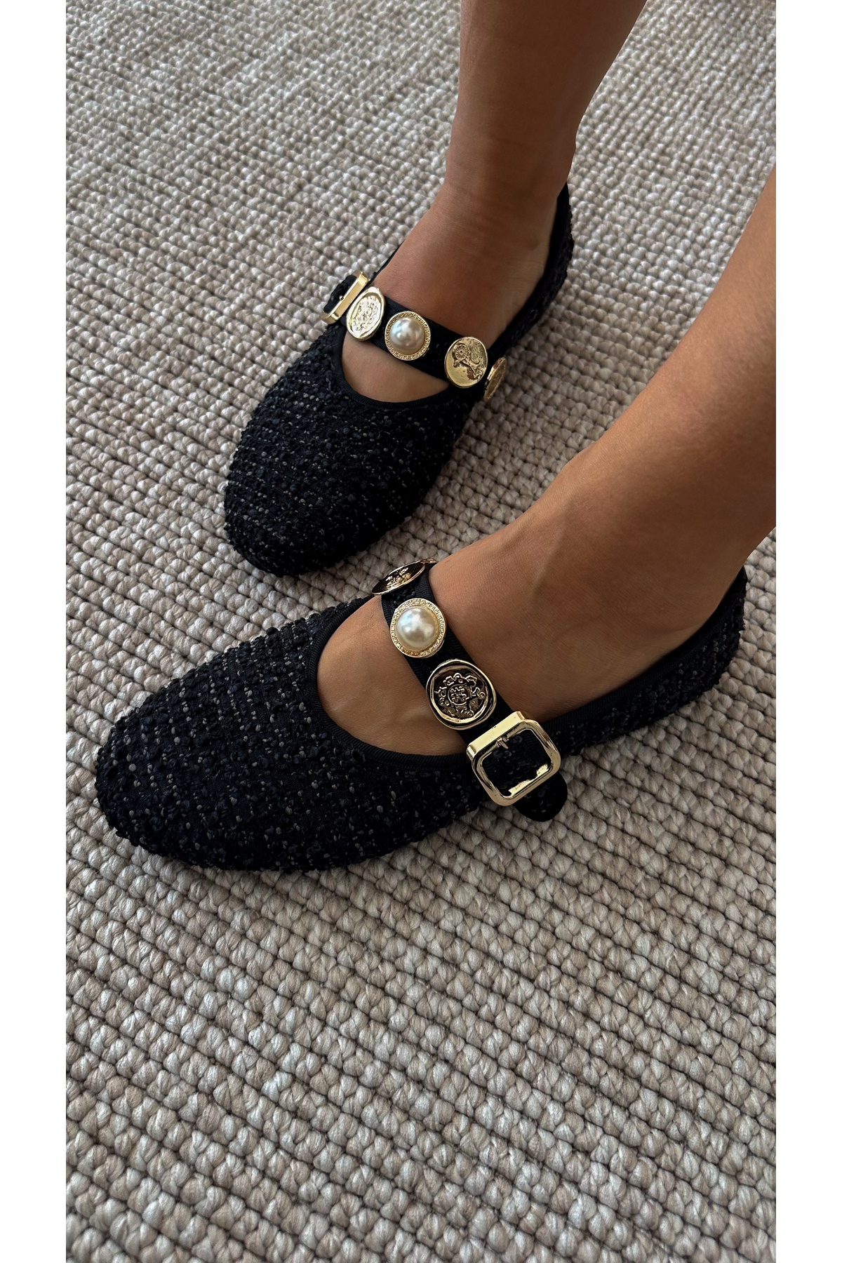 SİBA SHOES Velours Tüvit Kumaş Toka Detaylı Siyah Kadın Babet - Fiyatı ...