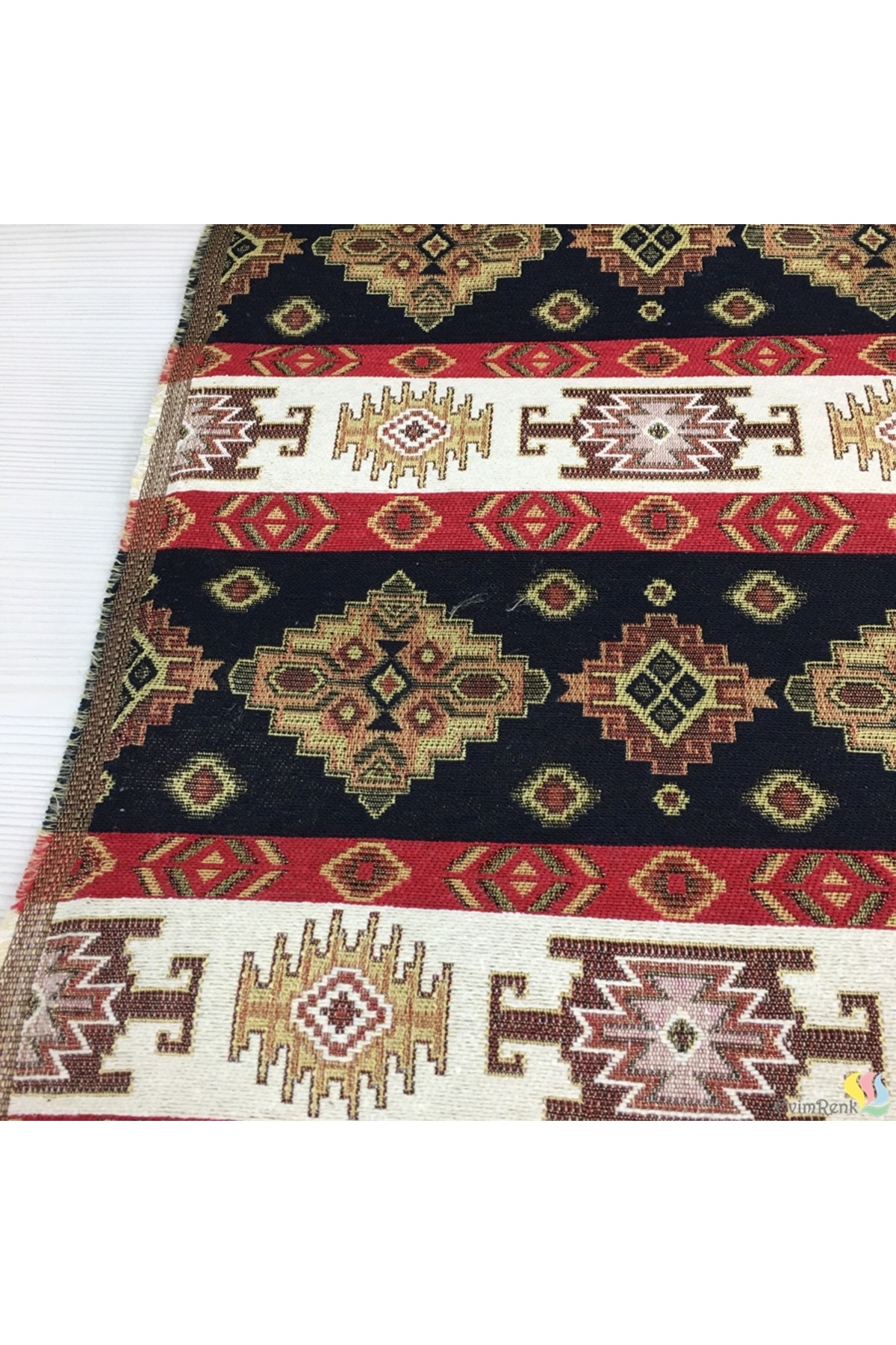 Renk Tekstil Anatolia Etnik Dokuma Kilim Desenli Kumaş Fiyatı ...