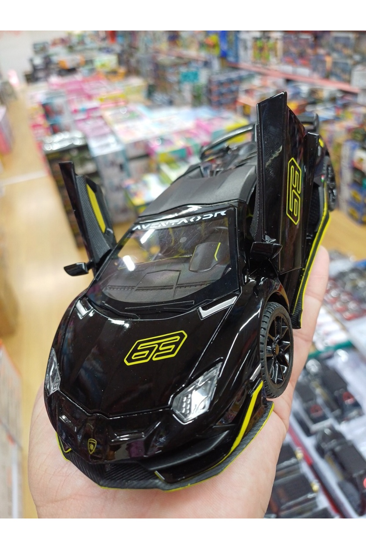 OYUNCAKSAHİLİ Lamborghini Aventador SVJ Diecast Metal 1.24 Model Araba ...
