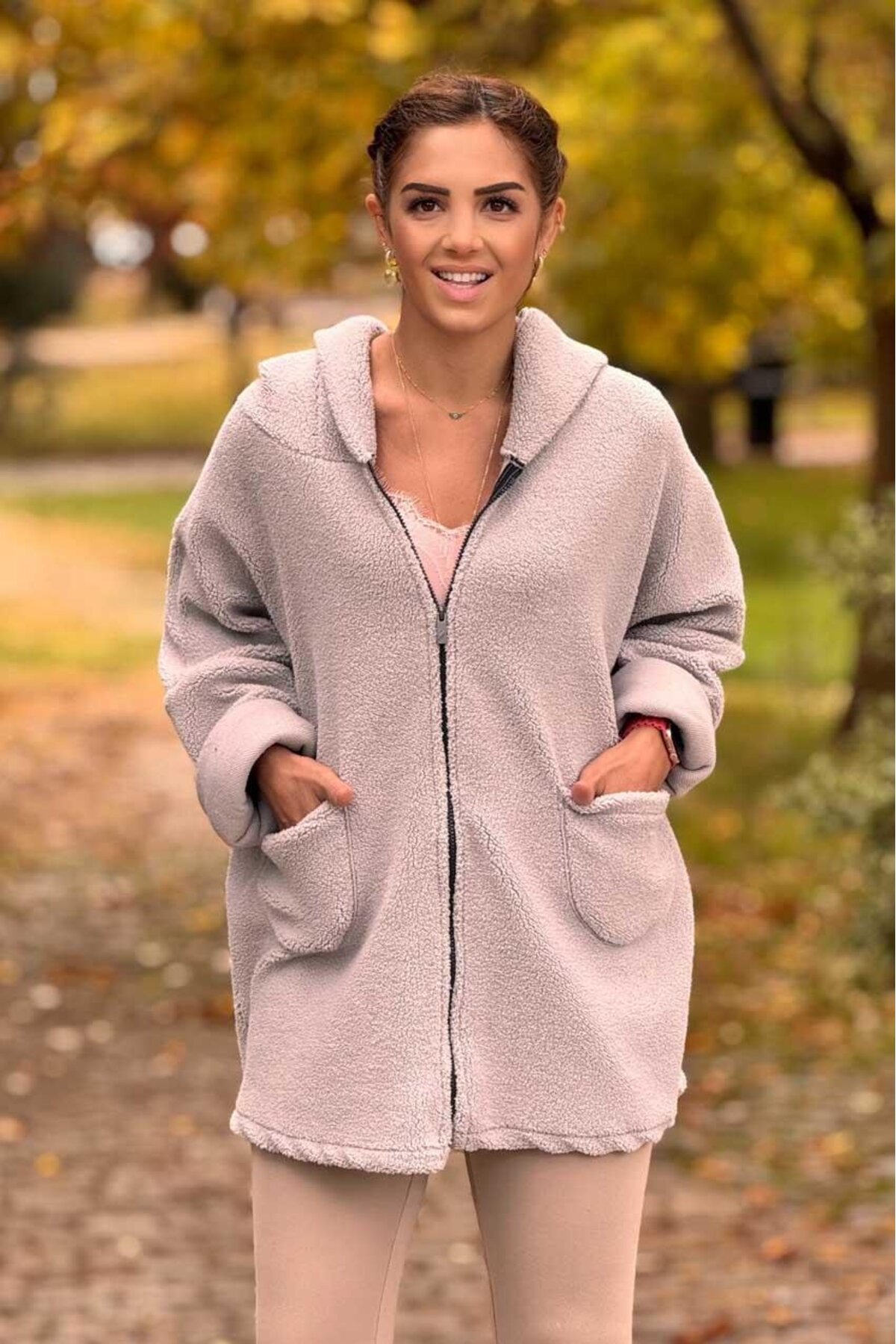 Nevin Kaya Moda Gri Renk Peluş MontFiyatı, Yorumları - Trendyol