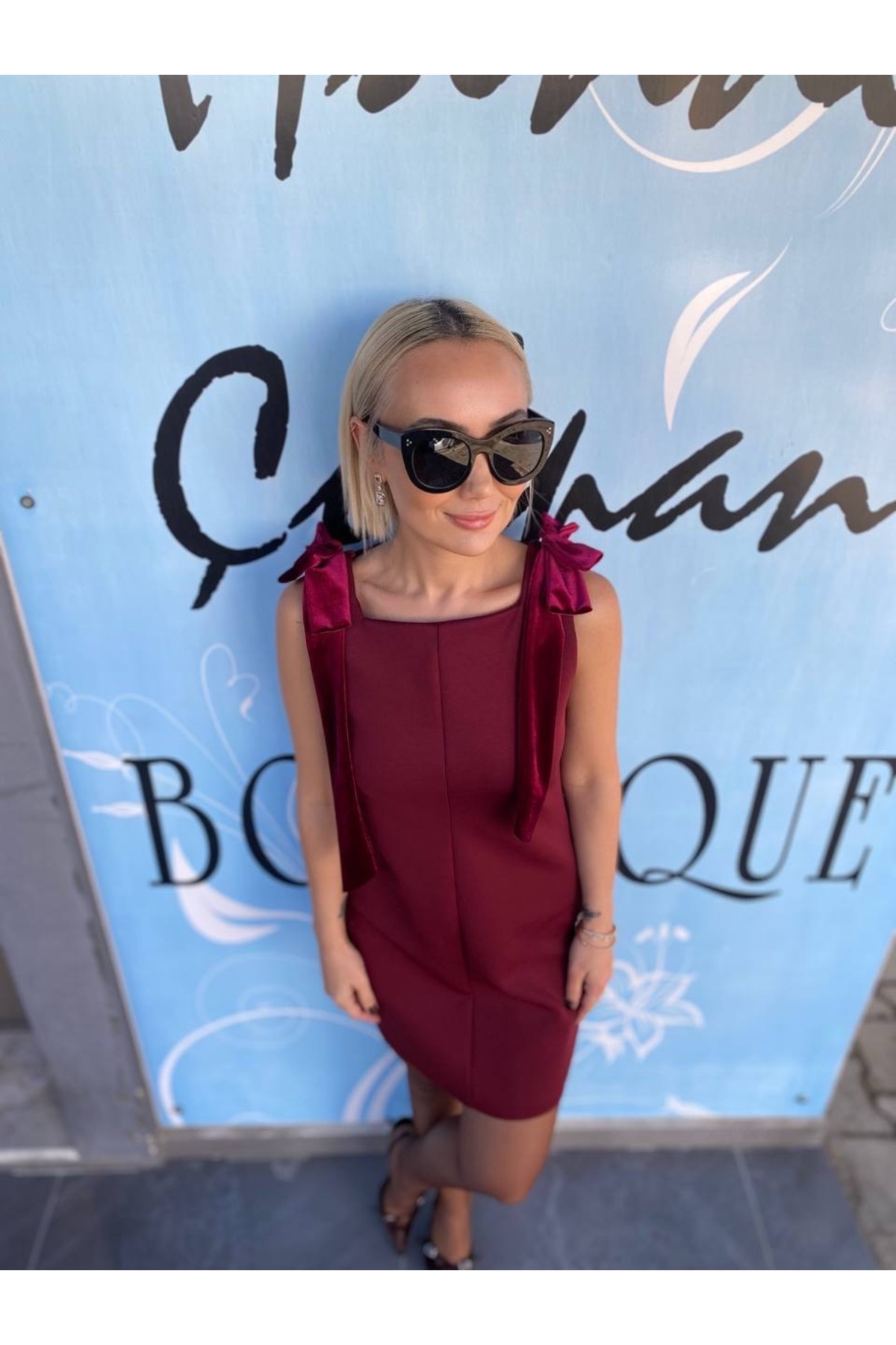 HANDE ÇOLPAN Bordo Kadife Fiyonklu Elbise Fiyatı, Yorumları - Trendyol