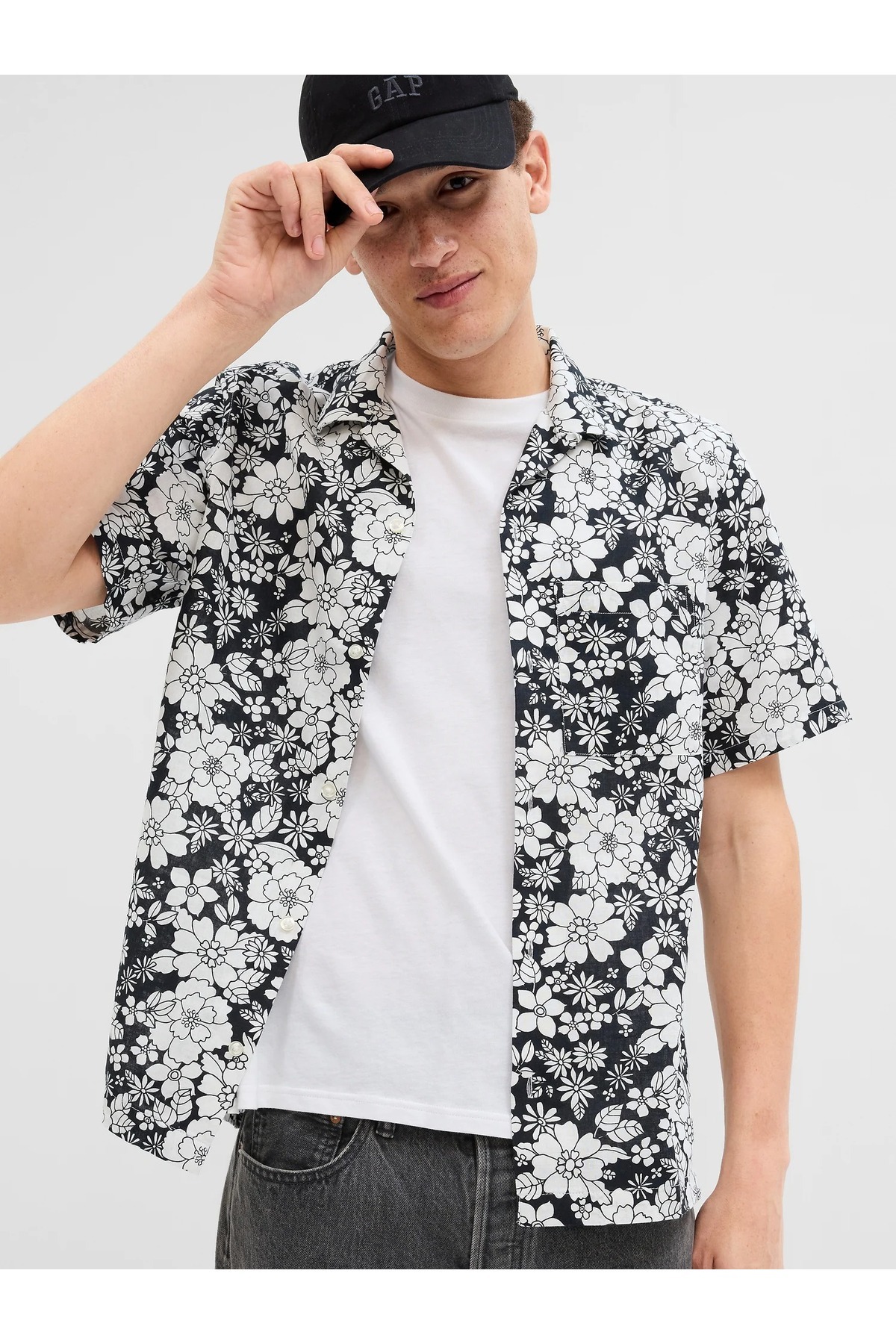 GAP Erkek Beyaz Keten Pamuk Karışımlı Vacay Gömlek Fiyatı, Yorumları ...