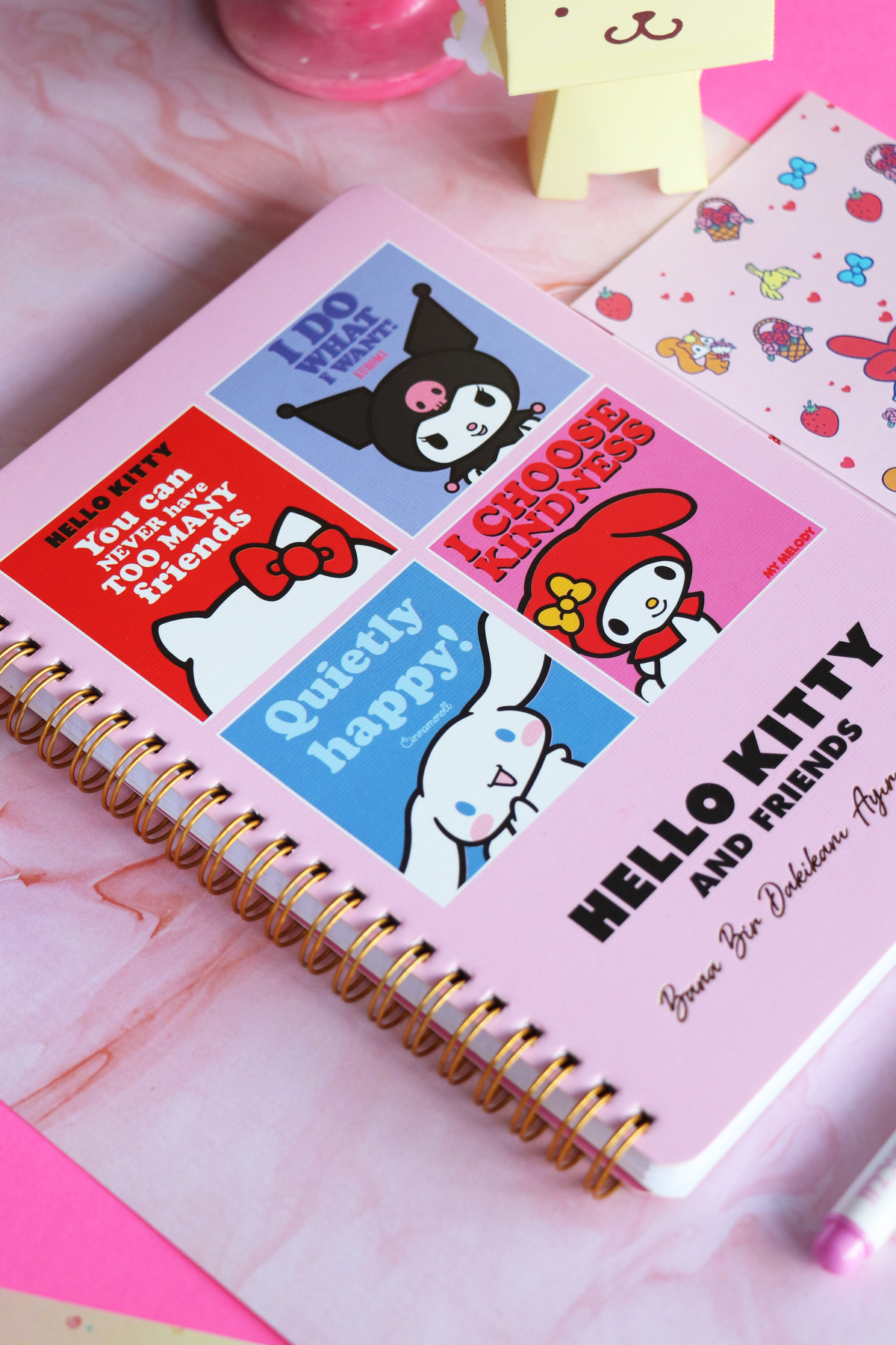 Victoria's Journals Hello Kitty Ve Arkadaşları Spiralli Günlük (JOURNAL ...