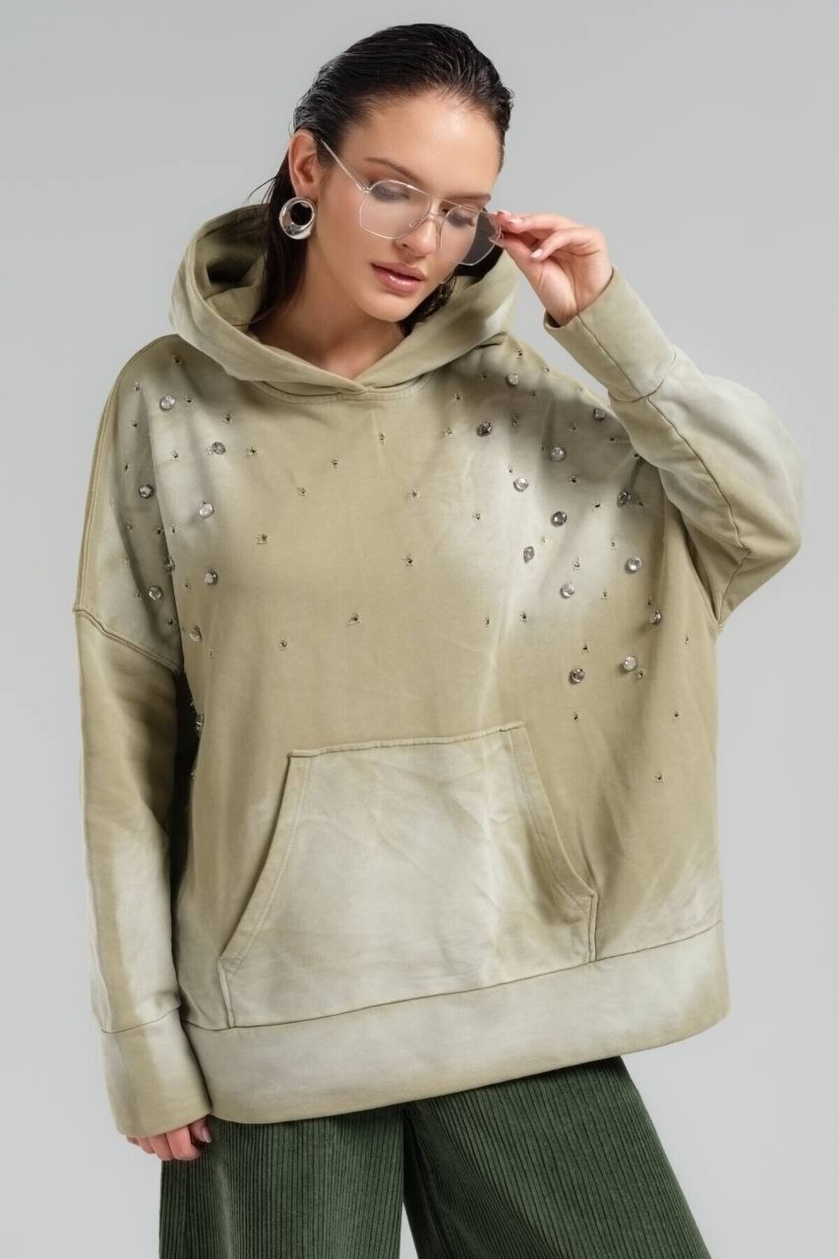 tw3 Taşlı ve Yıkamalı Oversize Sweatshirt Fiyatı, Yorumları - Trendyol
