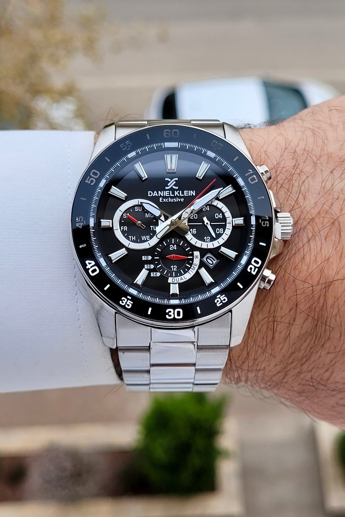 Daniel Klein Kasası Siyah Kordonu Metalik Renk 2 Yıl Garantili 44 mm ...