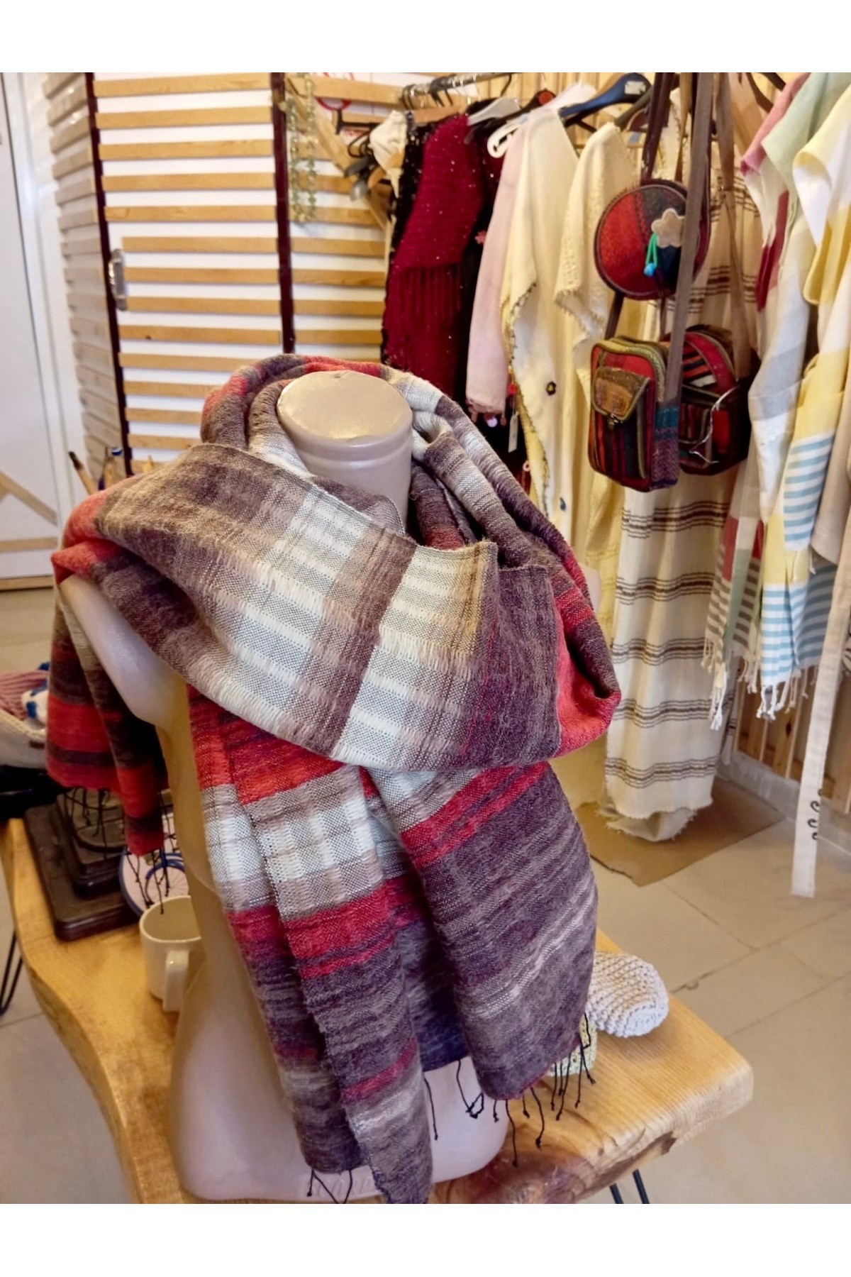 NARİN TASARIM ALACA El Dokuma Yün Şal Fiyatı, Yorumları - Trendyol