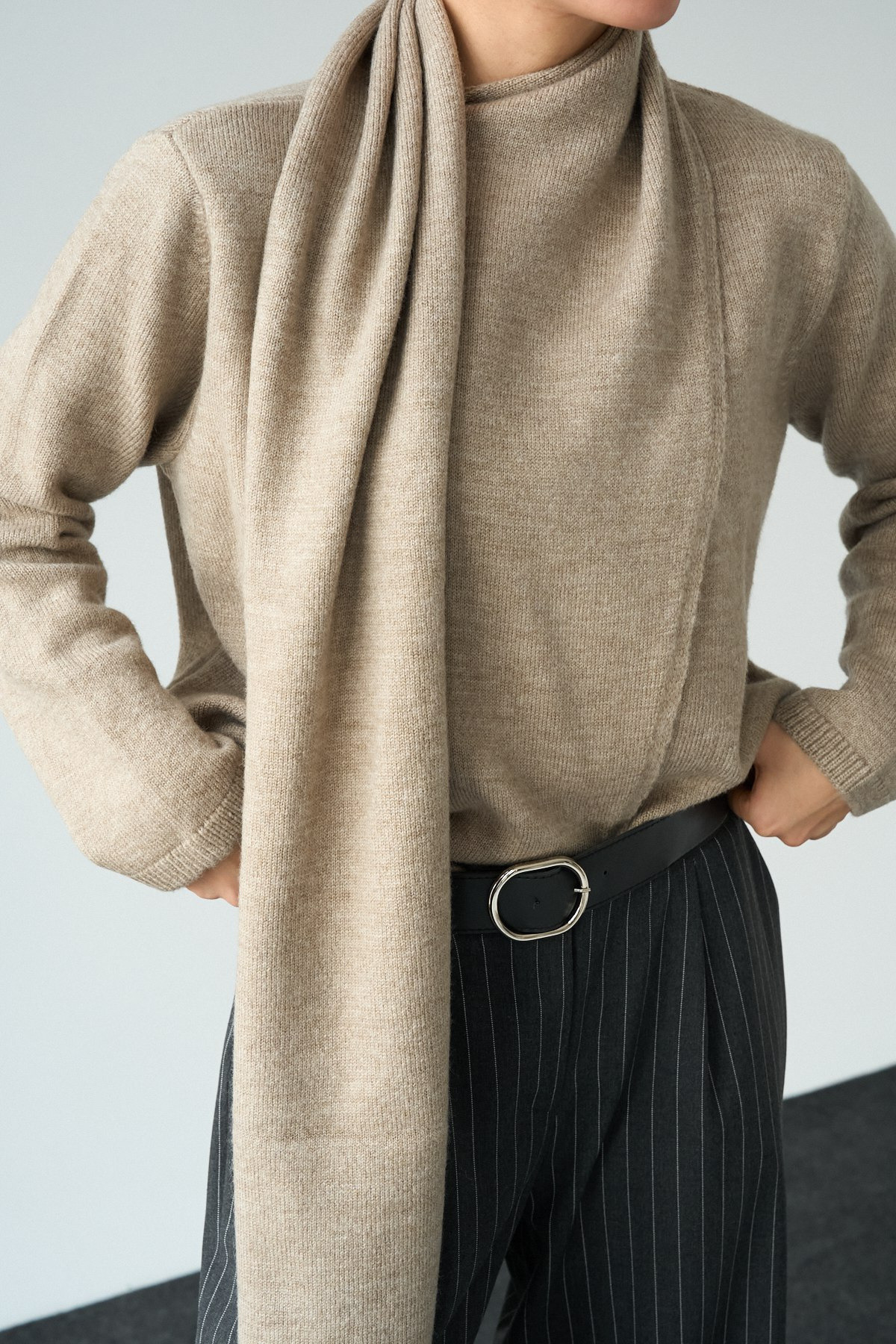 LOOSH Kadın Bej Şal Atkılı Oversize Kazak Fiyatı, Yorumları - Trendyol