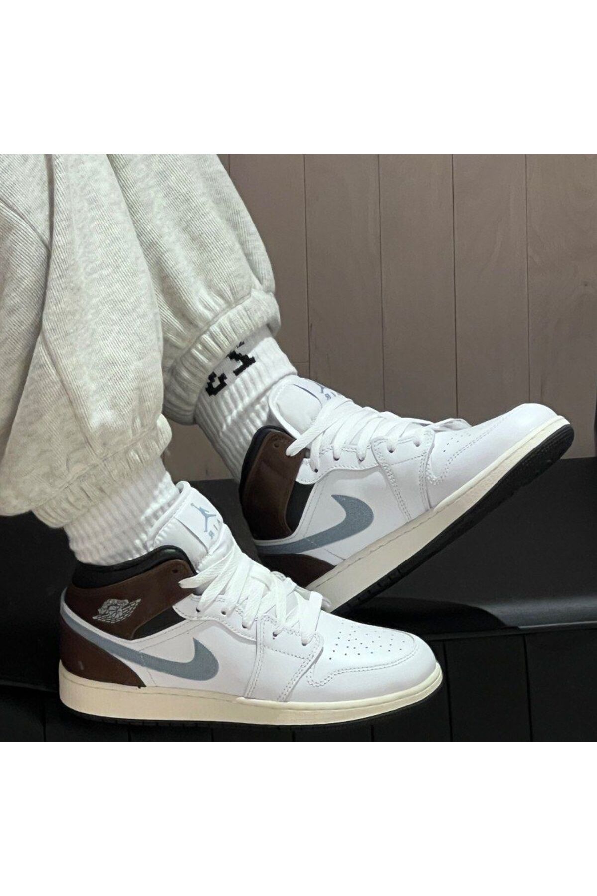 Nike Air Jordan 1 Mid Se ''embroidered Swoosh & Brand'' Erkek Spor ...
