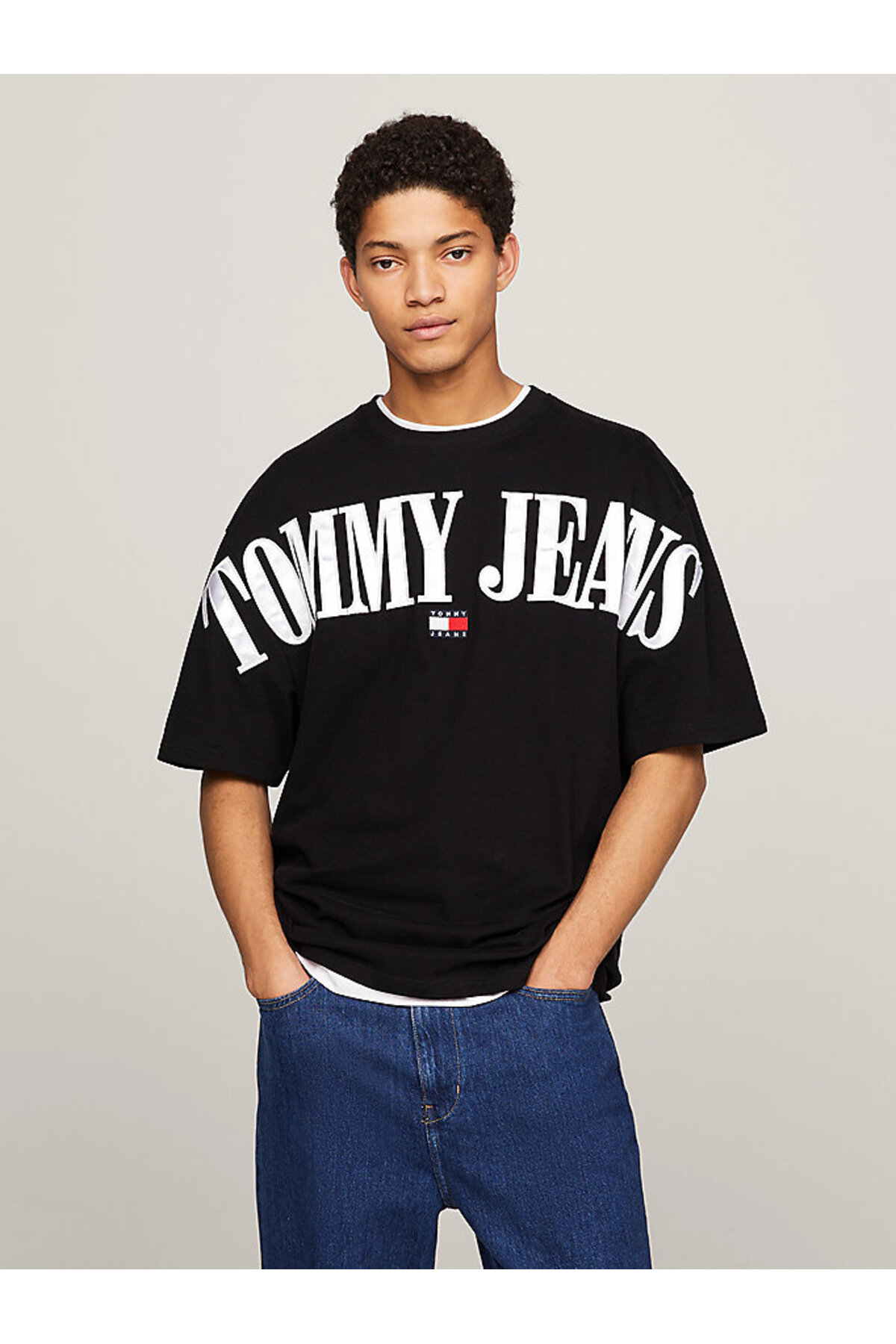 Tommy Hilfiger TJM OVZ BADGE TJ TEE - Fiyatı, Yorumları