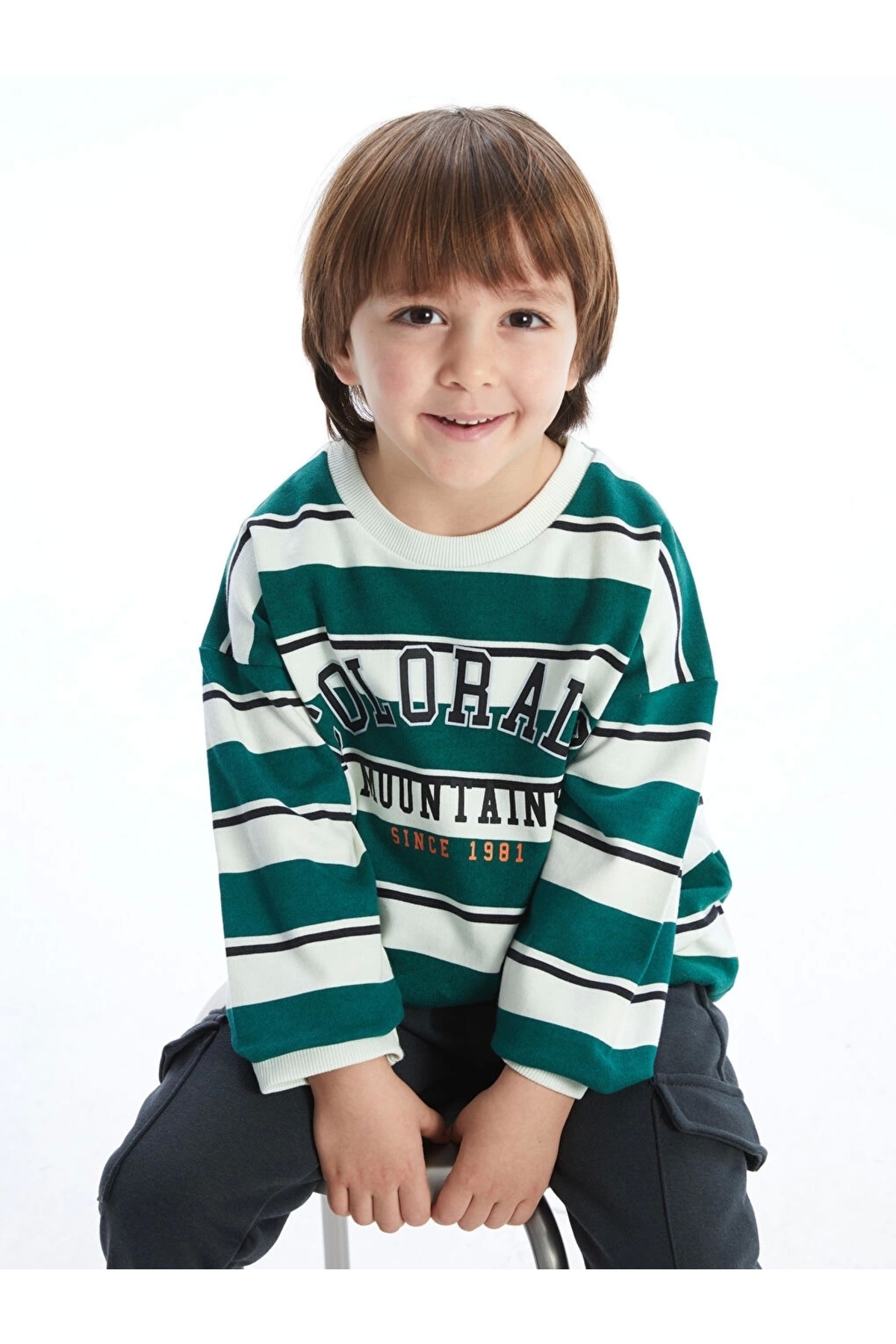 LC Waikiki Lcw Kids Bej Bisiklet Yaka Erkek Çocuk Sweatshirt Ve Eşofman ...