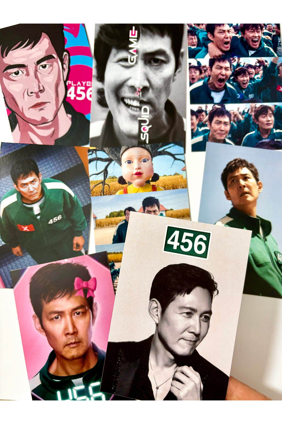 Pankart Evi 8 Adet Squid Game Seong Gi-hun Oyuncu 456 Dekoratif Pano Kart Fotokart Seti Fiyatı ...