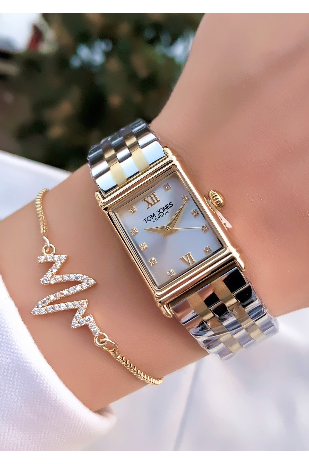 Tom Jones Çelik Kadın Kol Saati 3 ATM Su Geçirmez 2Yıl Garantili ...