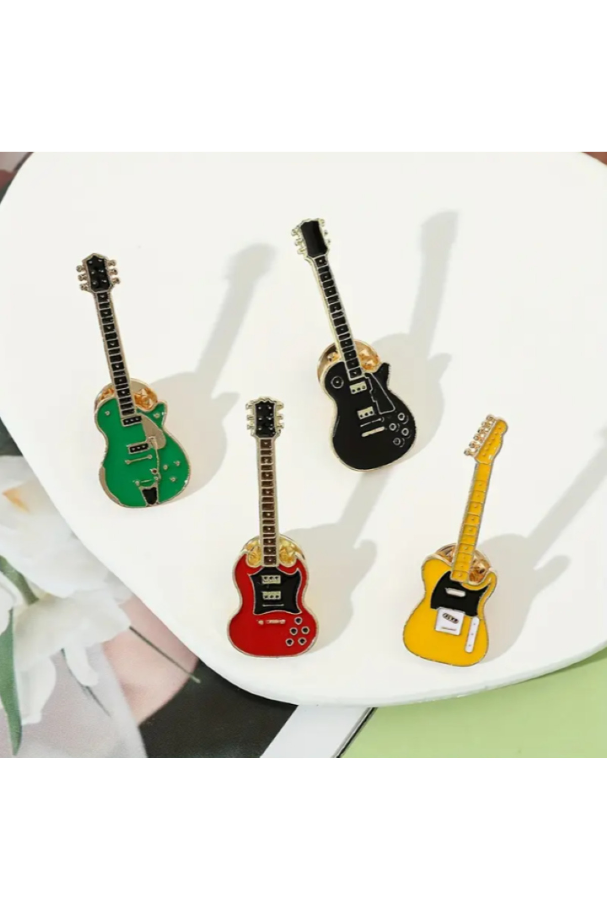 MAURA LIYUZA Retro Elektrikli Gitar Şekilli Tasarım Broşlar - Fiyatı ...