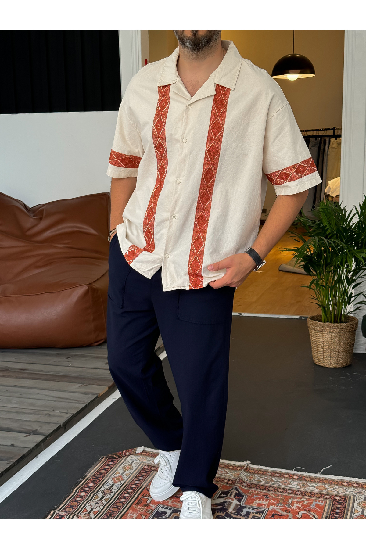 BYBASICMAN Bej Dantel İşlemeli Kısa Kollu Gömlek V-847 - Fiyatı, Yorumları